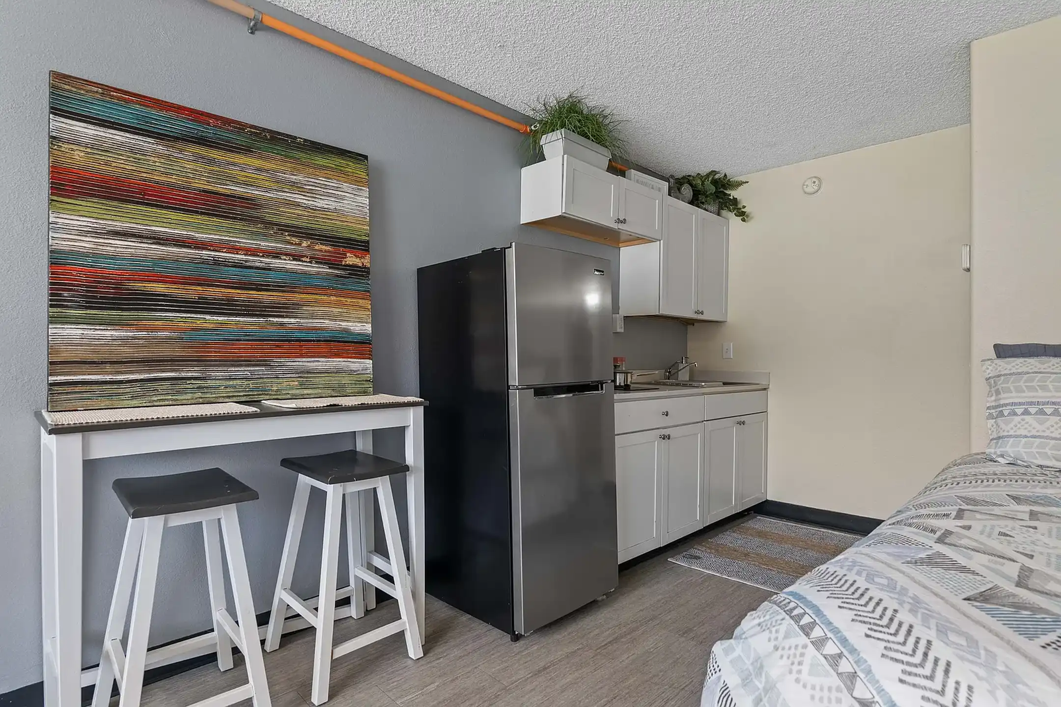 Mezona on Main - Mesa, AZ 85201 | ApartmentGuide.com