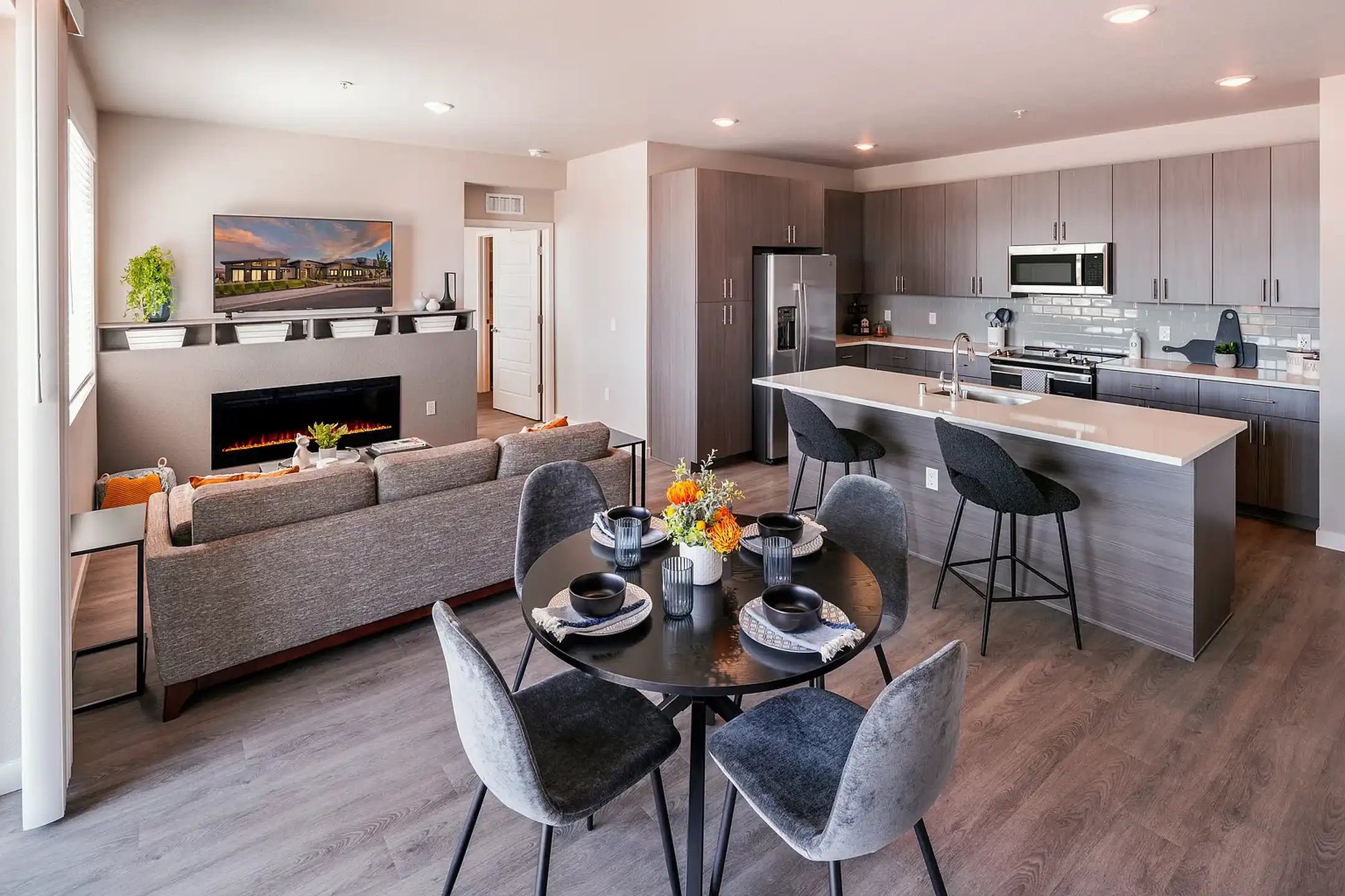 The Overlook at Keystone Canyon - Reno, NV 89503 | ApartmentGuide.com