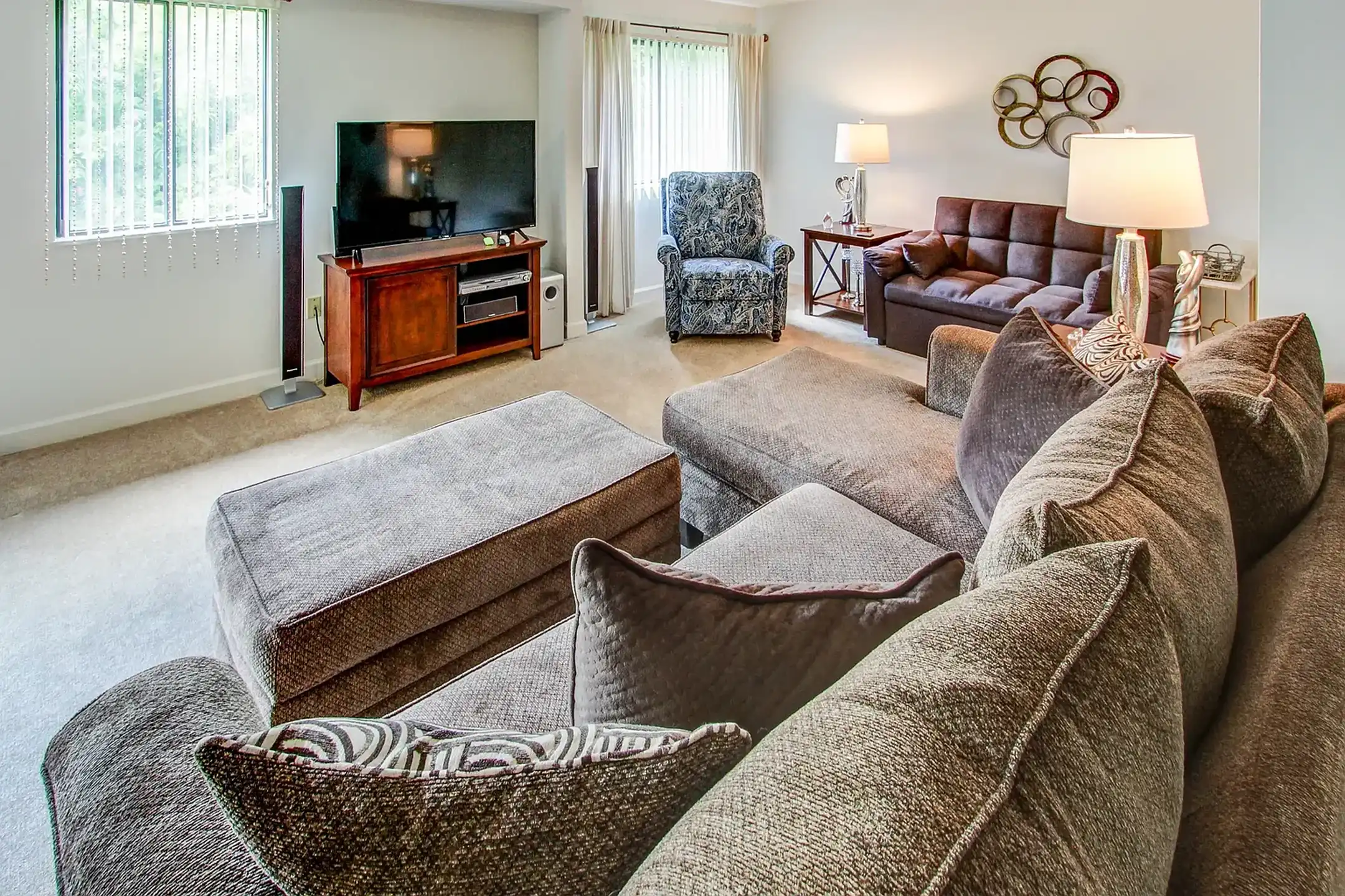 Rolling Ridge - Latham, NY 12110 | ApartmentGuide.com