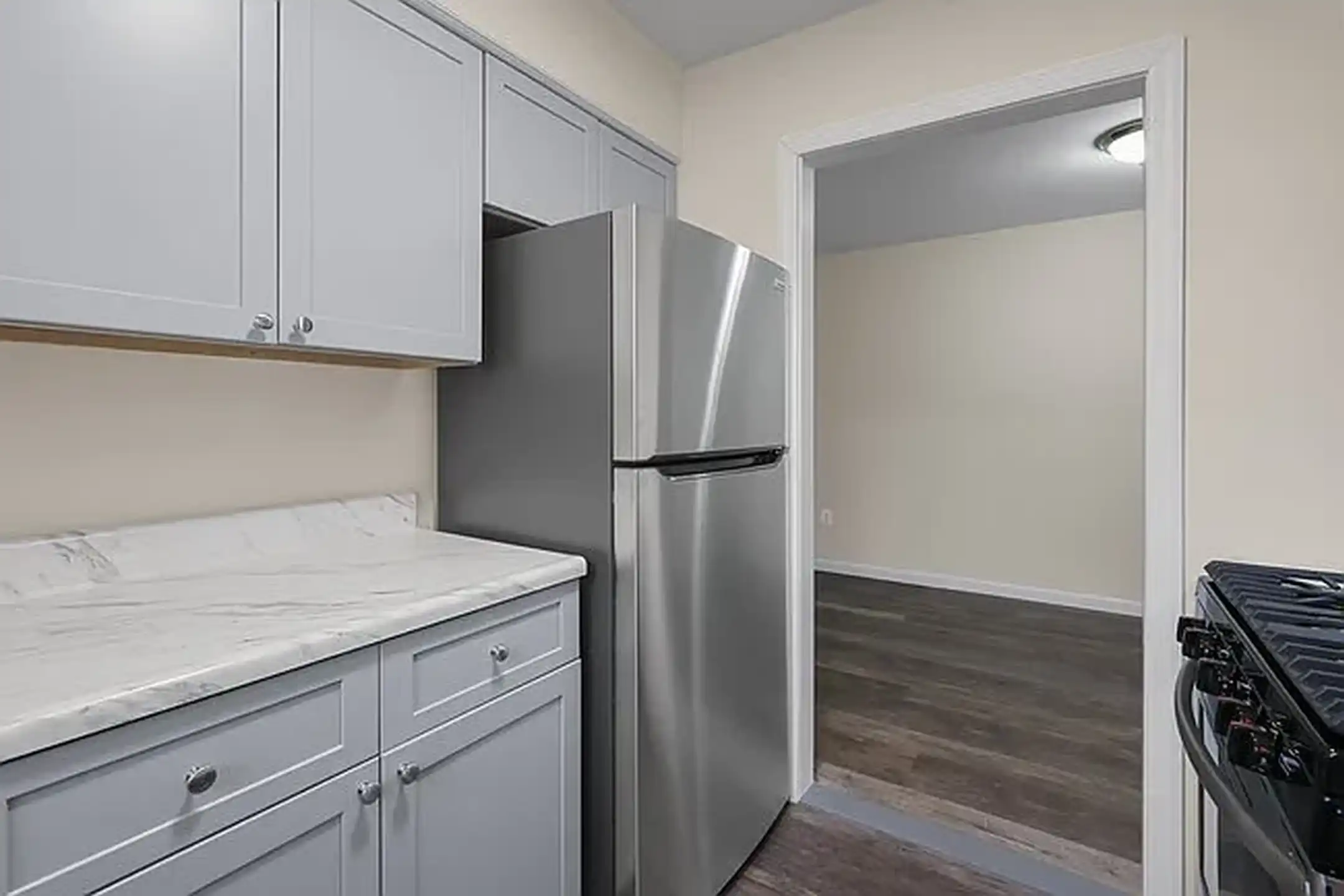 Yorkshire Apartments - Hamilton, NJ 08619 | ApartmentGuide.com