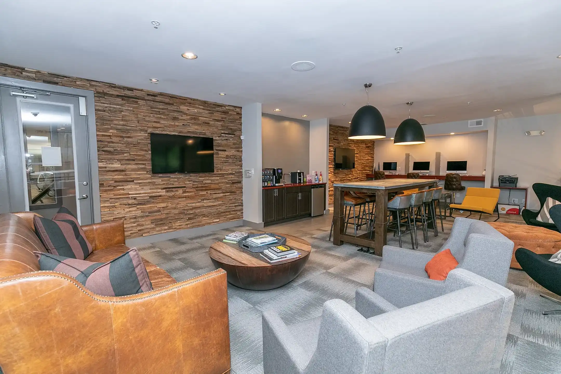 Block Lofts - Atlanta, GA 30312 | ApartmentGuide.com