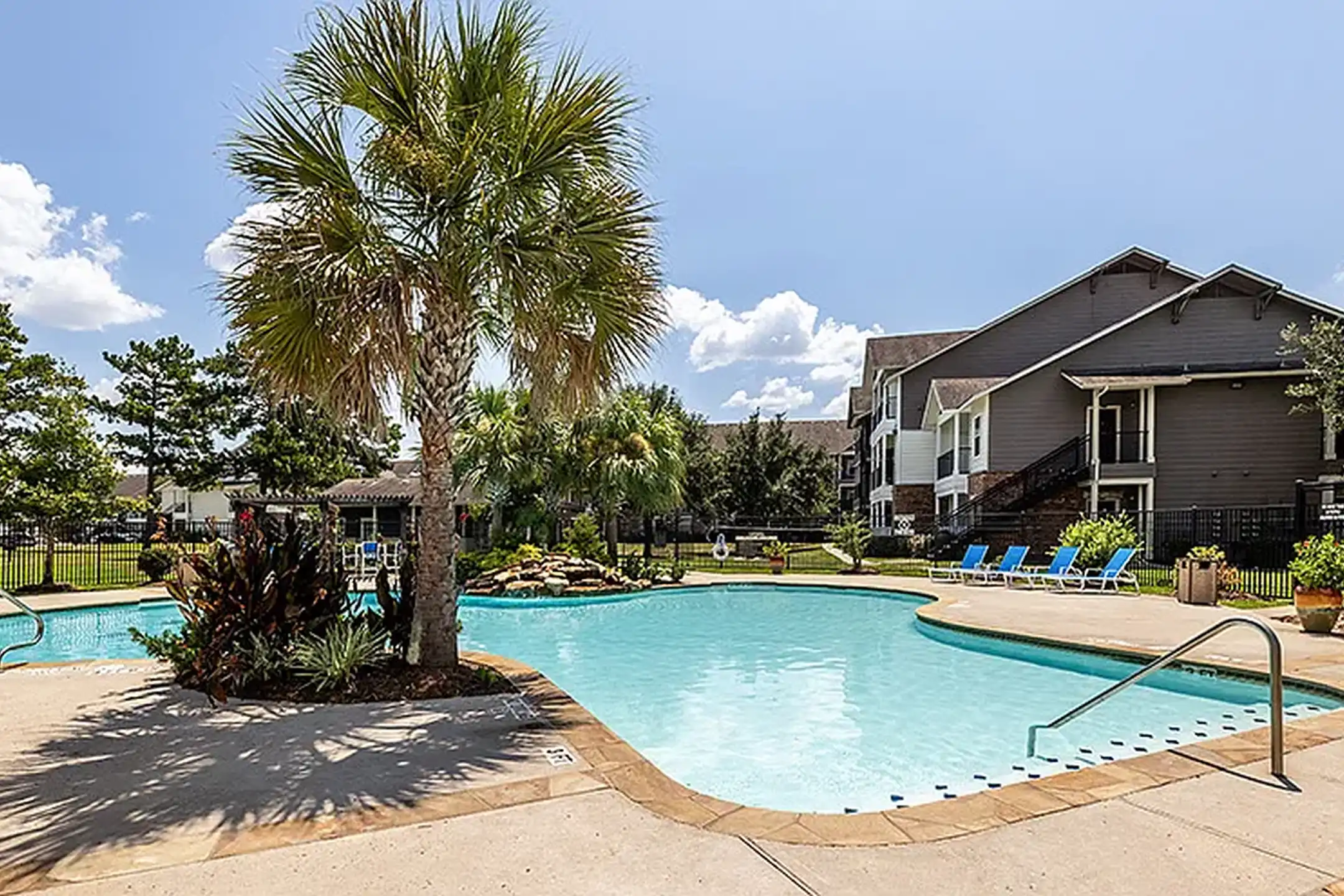 The Villages at Louetta Apartments - Spring, TX 77379 | ApartmentGuide.com