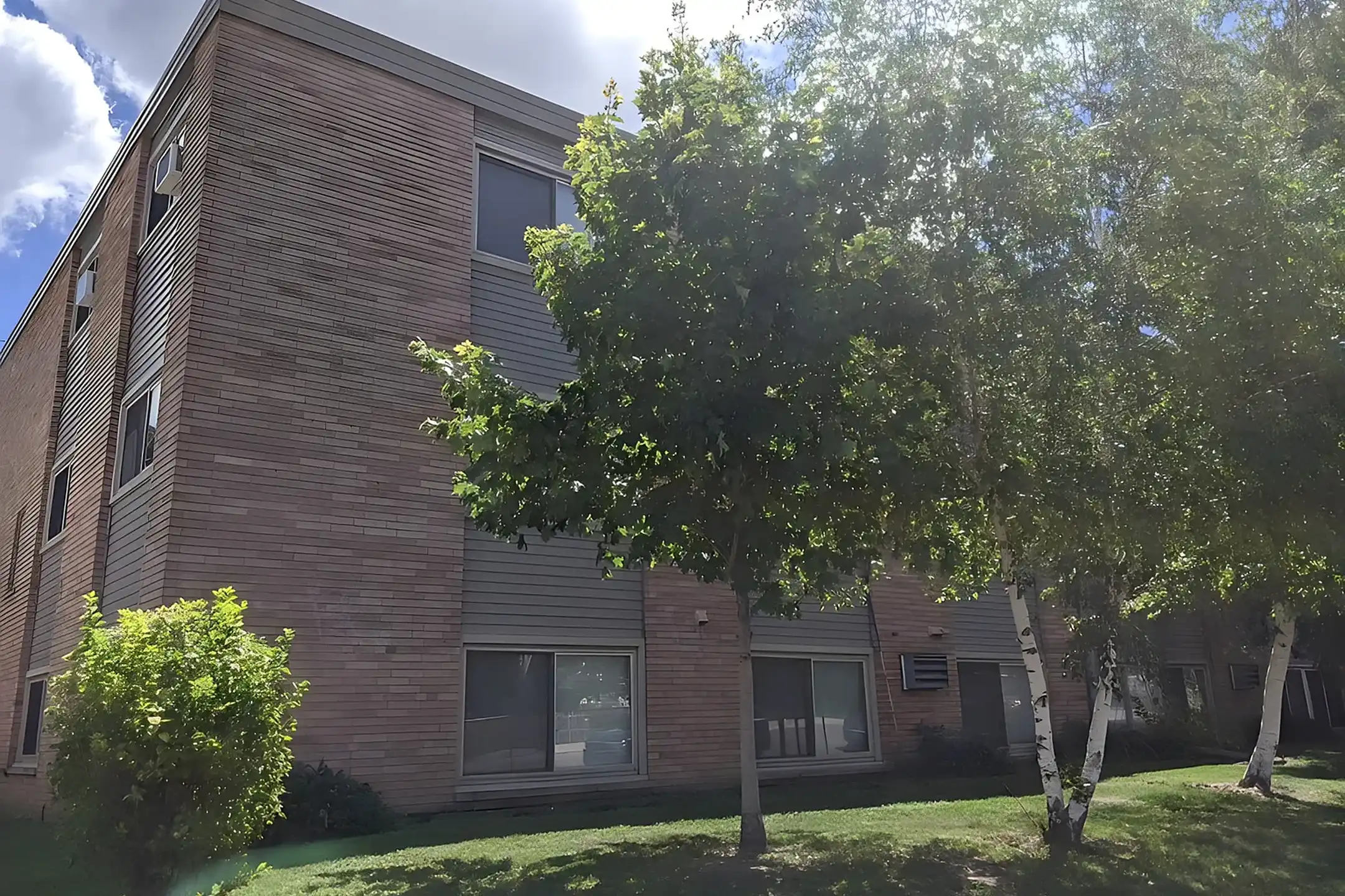 Fremont 3600 - Minneapolis, MN 55412 | ApartmentGuide.com