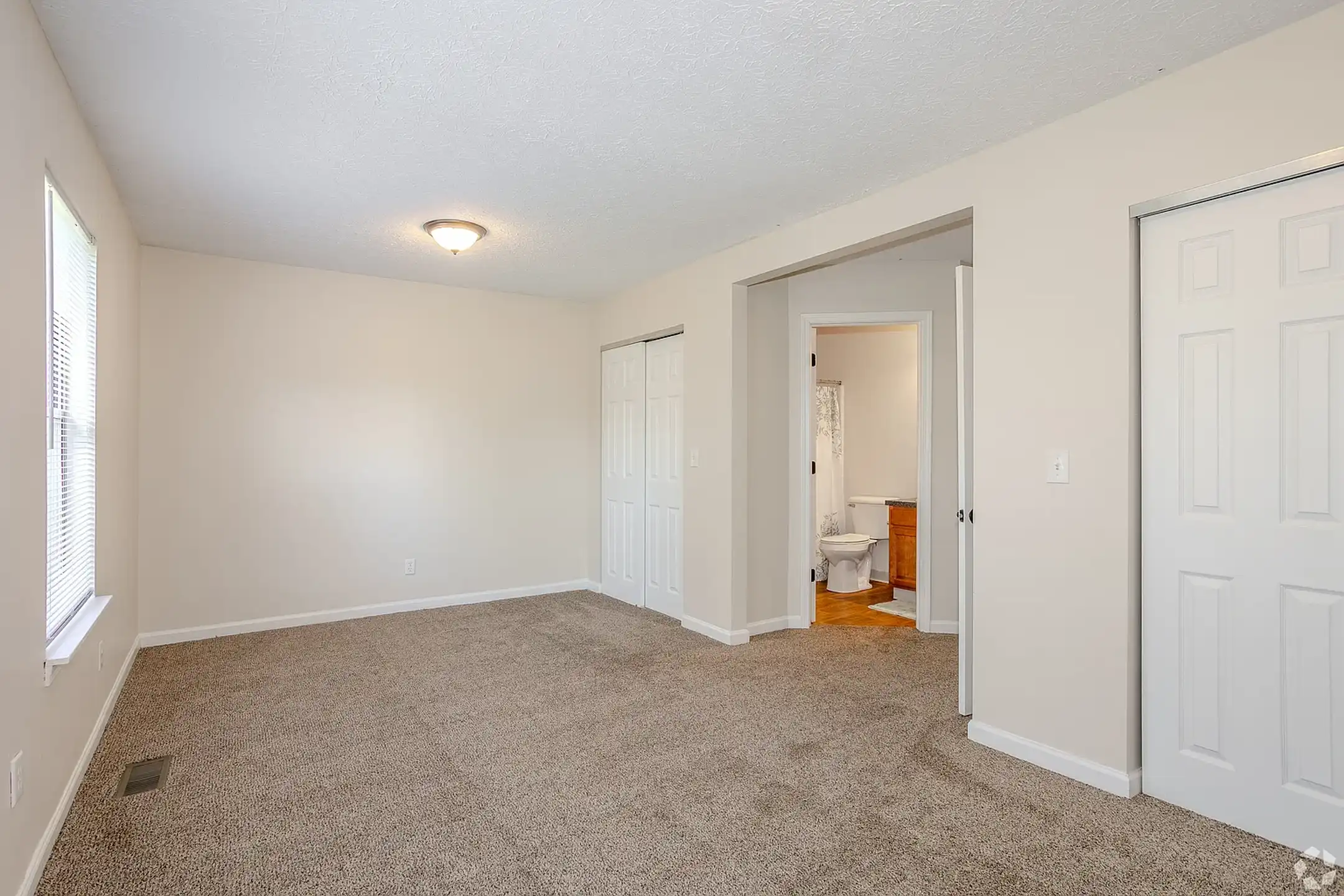 Carriage Lane - Galloway, OH 43119 | ApartmentGuide.com