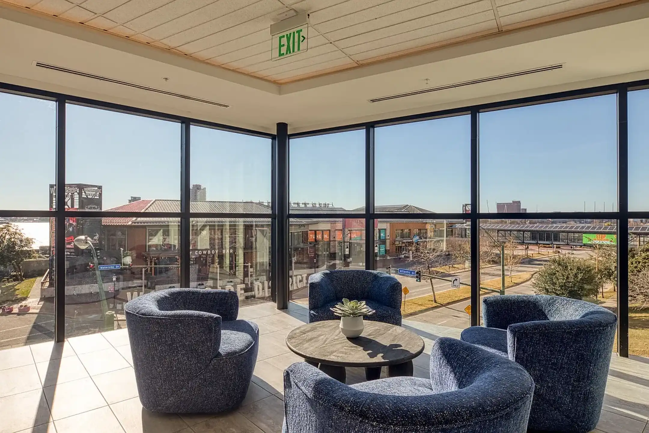 Gravity on 400 - Norfolk, VA 23510 | ApartmentGuide.com