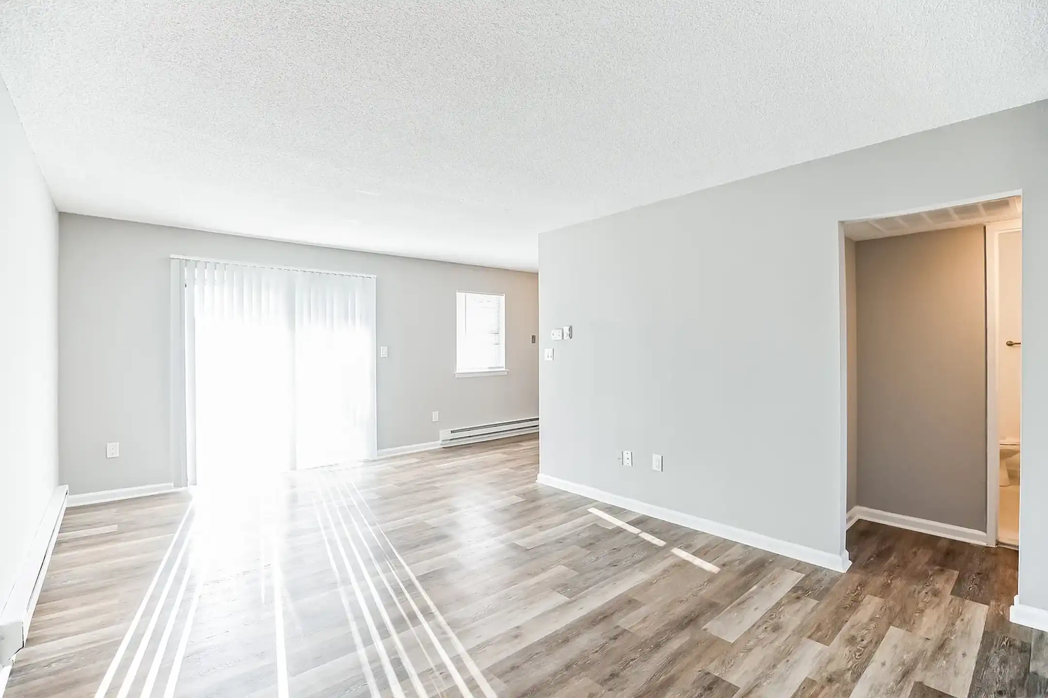 Hamilton Estates Apartments - Hamilton, NJ 08610 | ApartmentGuide.com