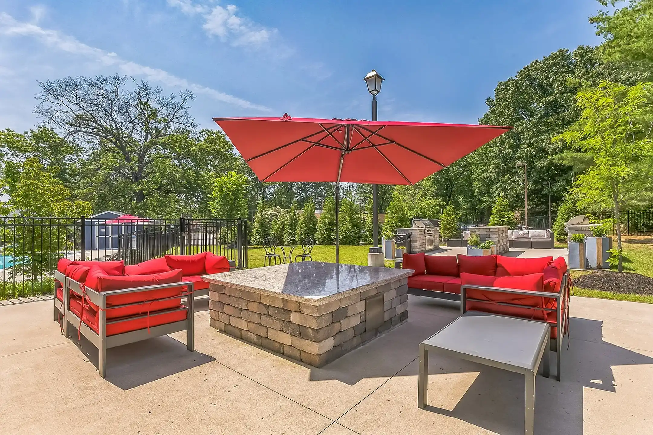 Ramblewood Village - Mount Laurel, NJ 08054 | ApartmentGuide.com