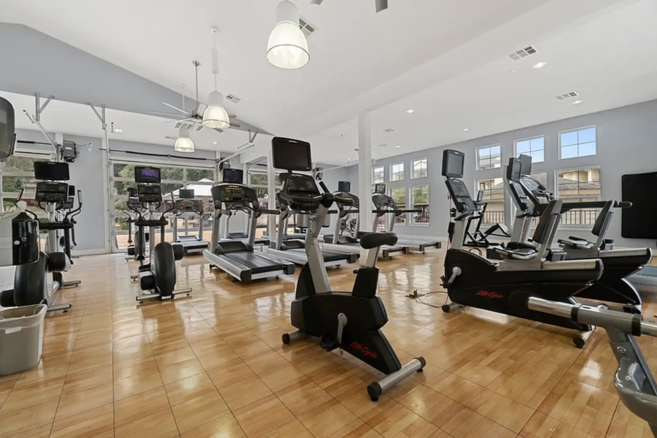 Hillside Ranch - San Marcos, TX 78666 | ApartmentGuide.com