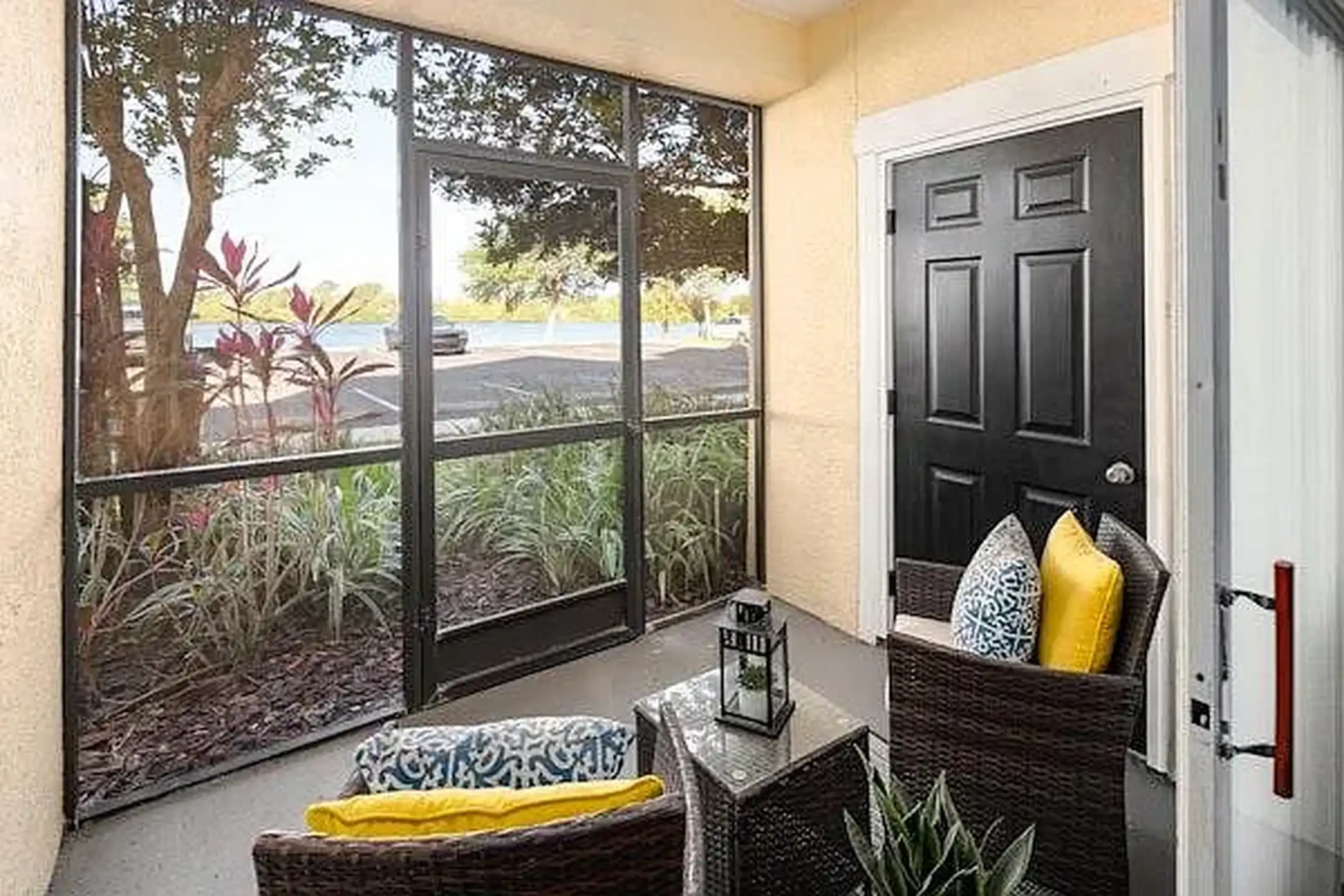 Aluna Largo - Clearwater, FL 33760 | ApartmentGuide.com