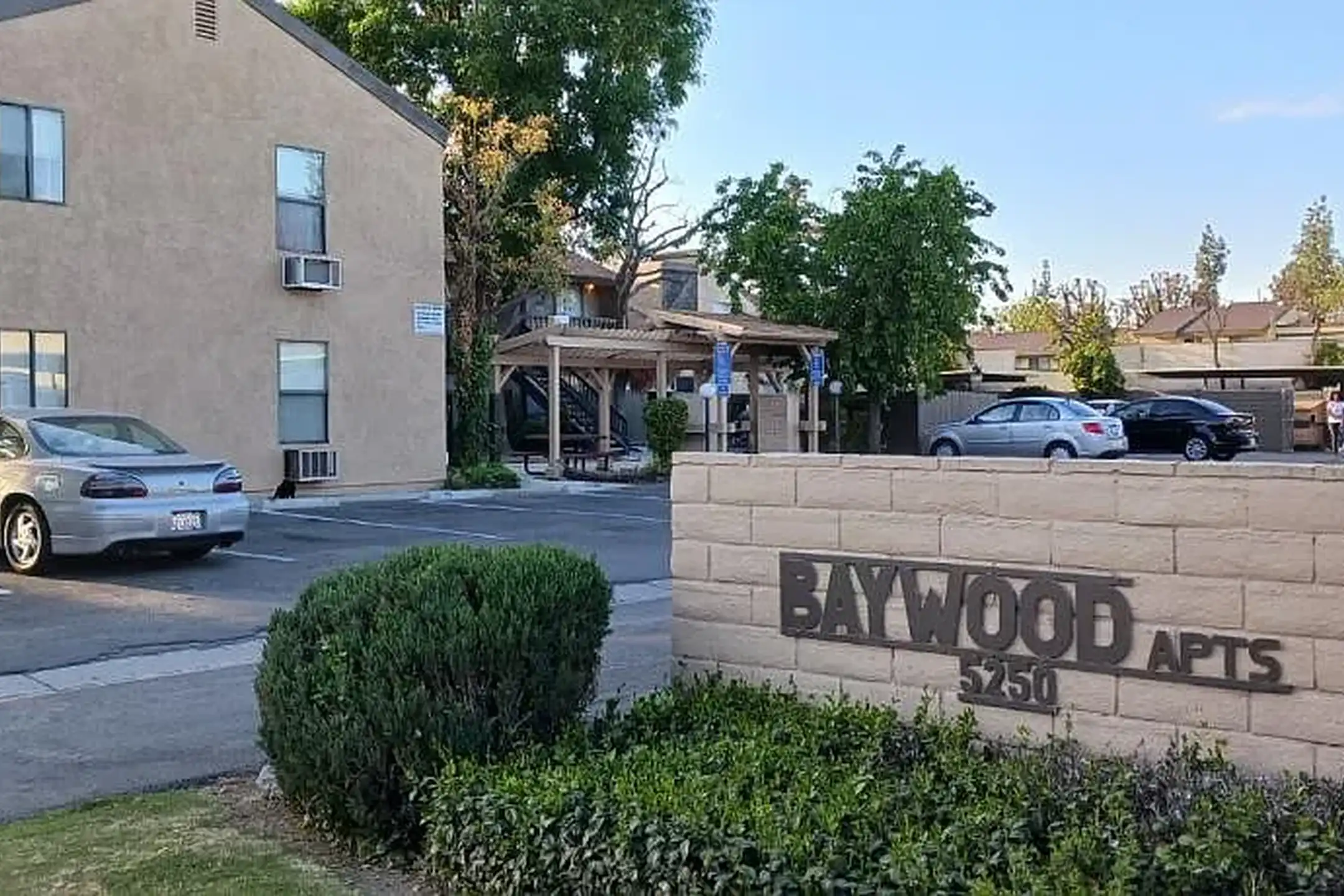 Baywood Apartments - Bakersfield, CA 93309 | ApartmentGuide.com