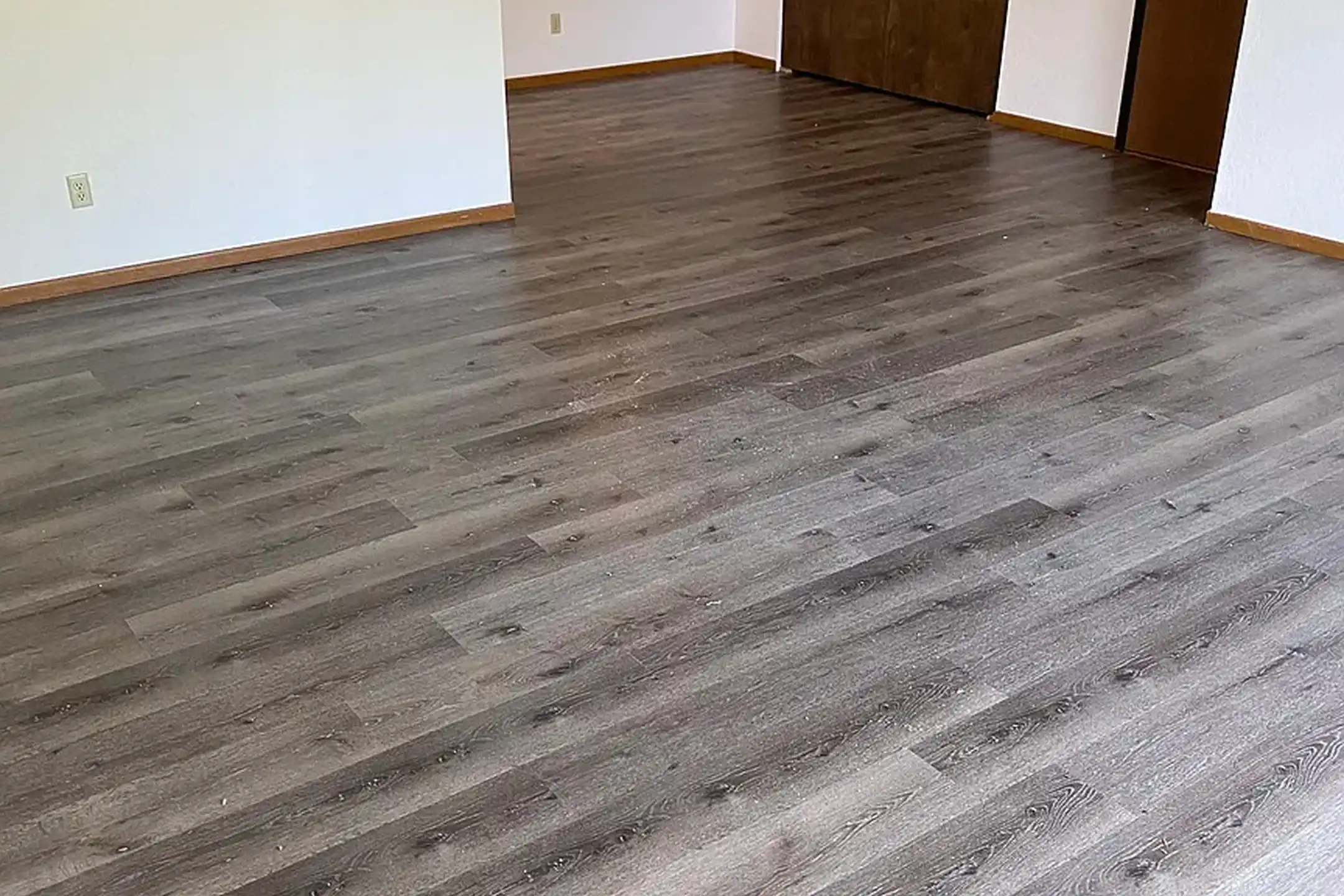 Manchester Place - Maple Plain, MN 55359 | ApartmentGuide.com