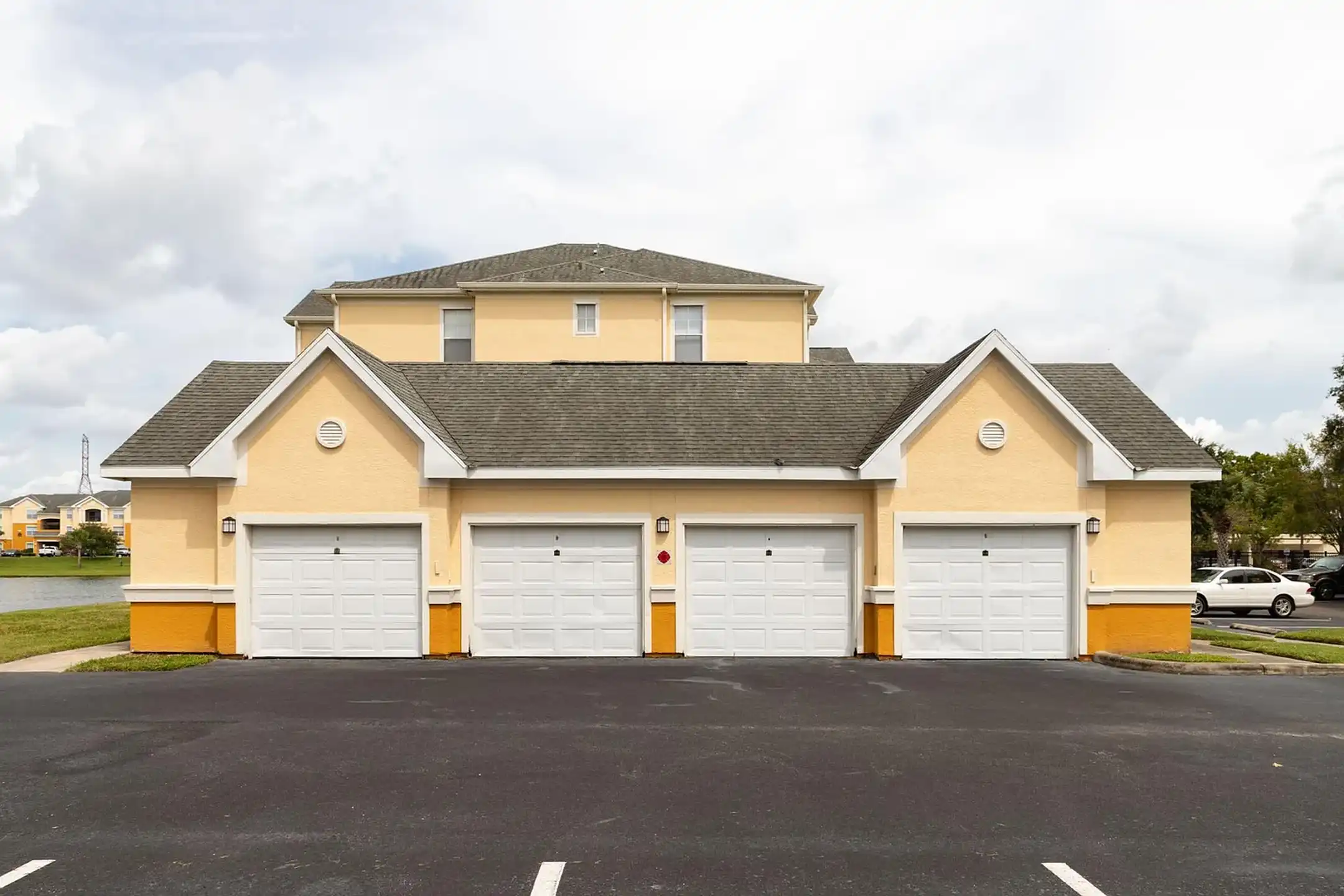 Aluna Largo - Clearwater, FL 33760 | ApartmentGuide.com