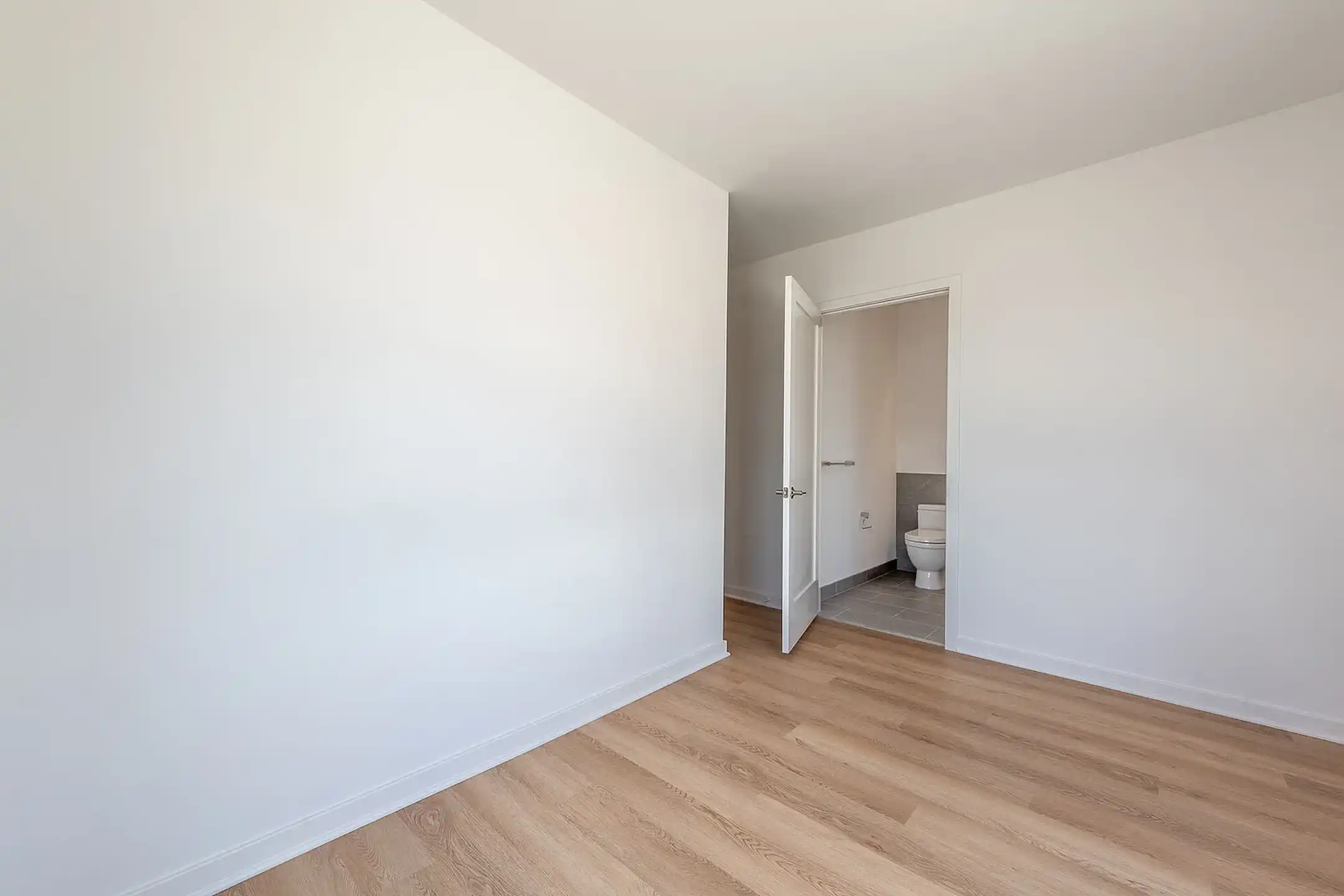 The Glade on Laurel - Washington, DC 20012 | ApartmentGuide.com