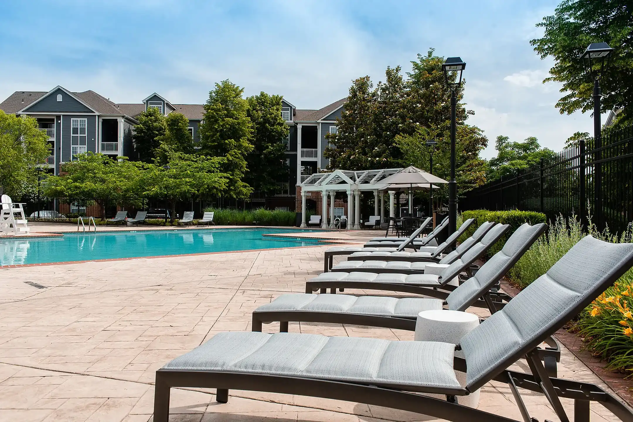 Residences at Springfield Station - Springfield, VA 22150 ...