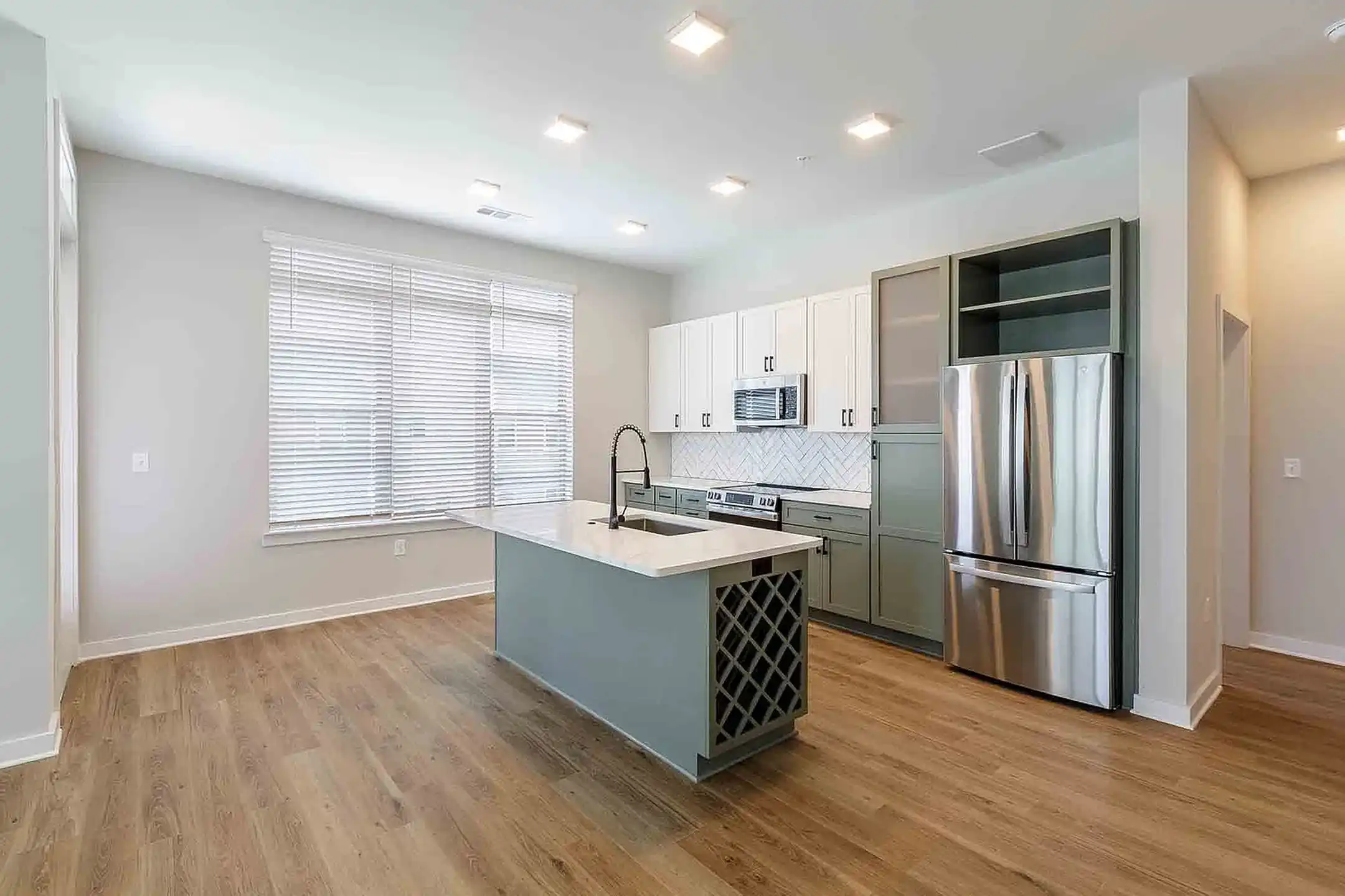 The Felicity on Perry - Savannah, GA 31401 | ApartmentGuide.com