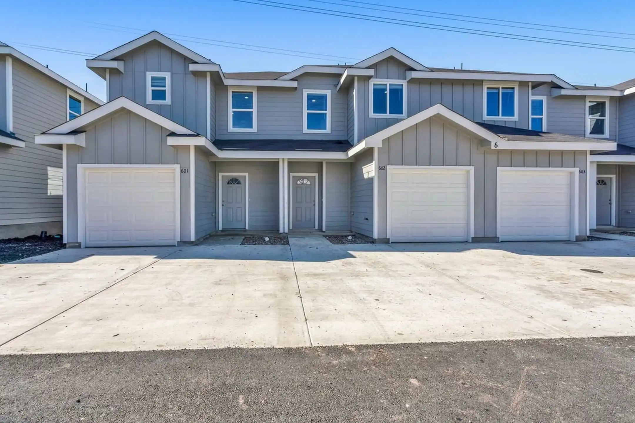 9426 Apple Ridge Bld 6 - San Antonio, TX 78239 | ApartmentGuide.com