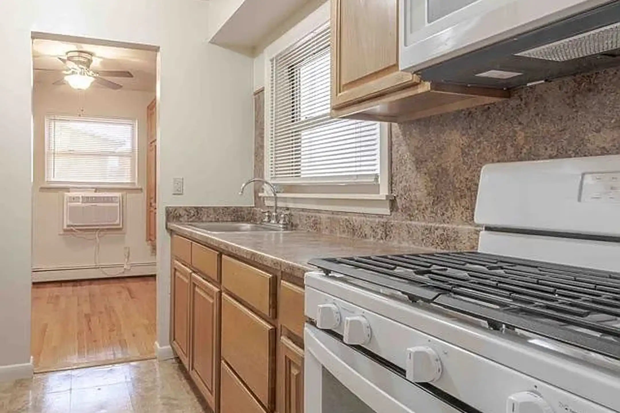 Terrace View Apartments - Toms River, NJ 08753 | ApartmentGuide.com