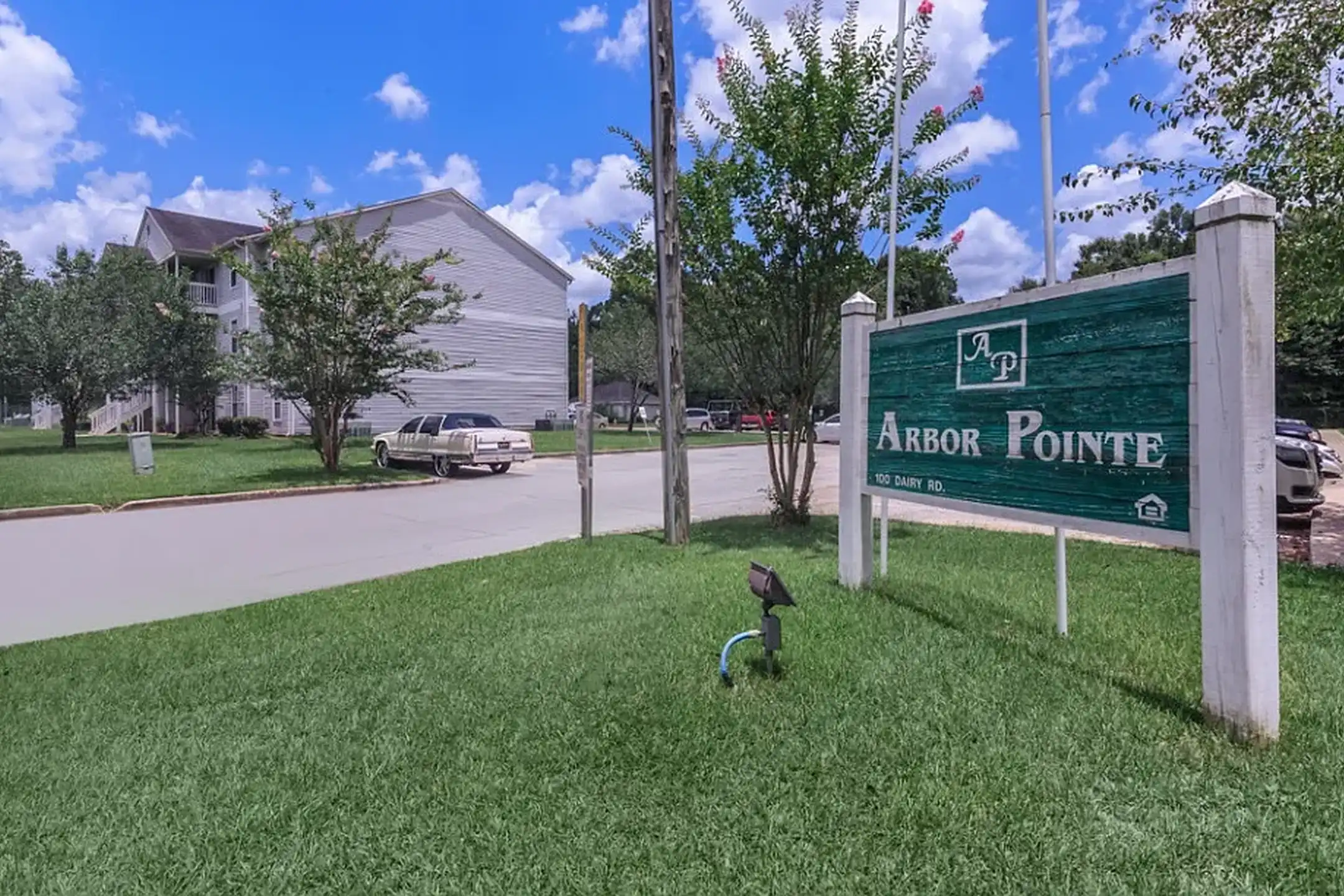 Arbor Pointe - Mobile, AL 36612 | ApartmentGuide.com