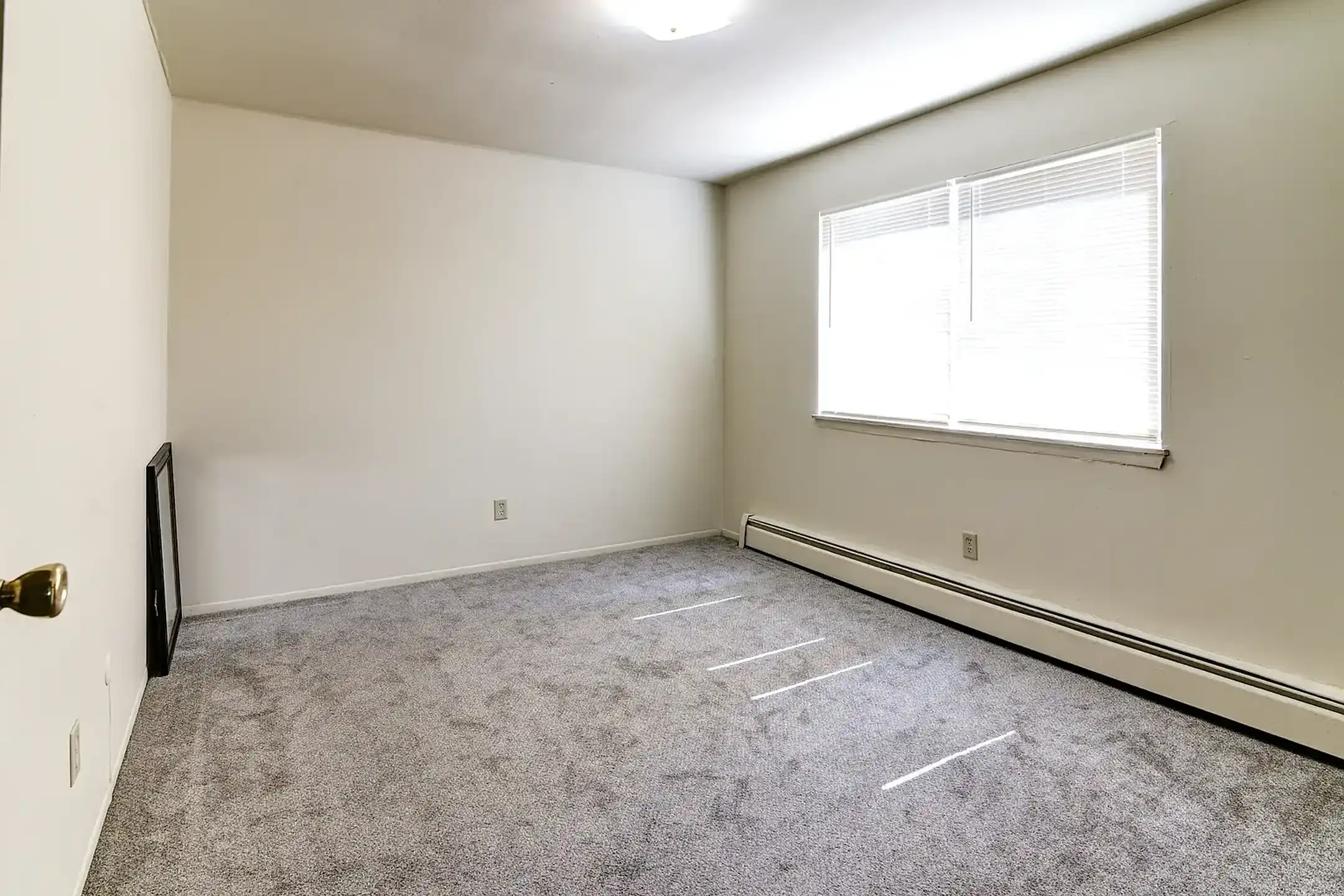 Arbor Park Apartments - Wyoming, MI 49548 | ApartmentGuide.com