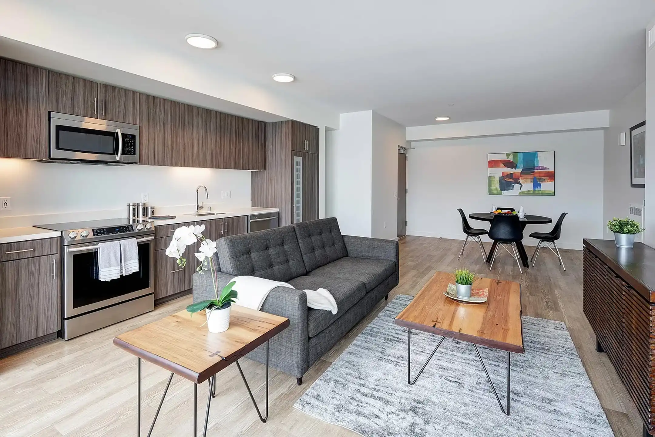 HQ - San Francisco, CA 94103 | ApartmentGuide.com