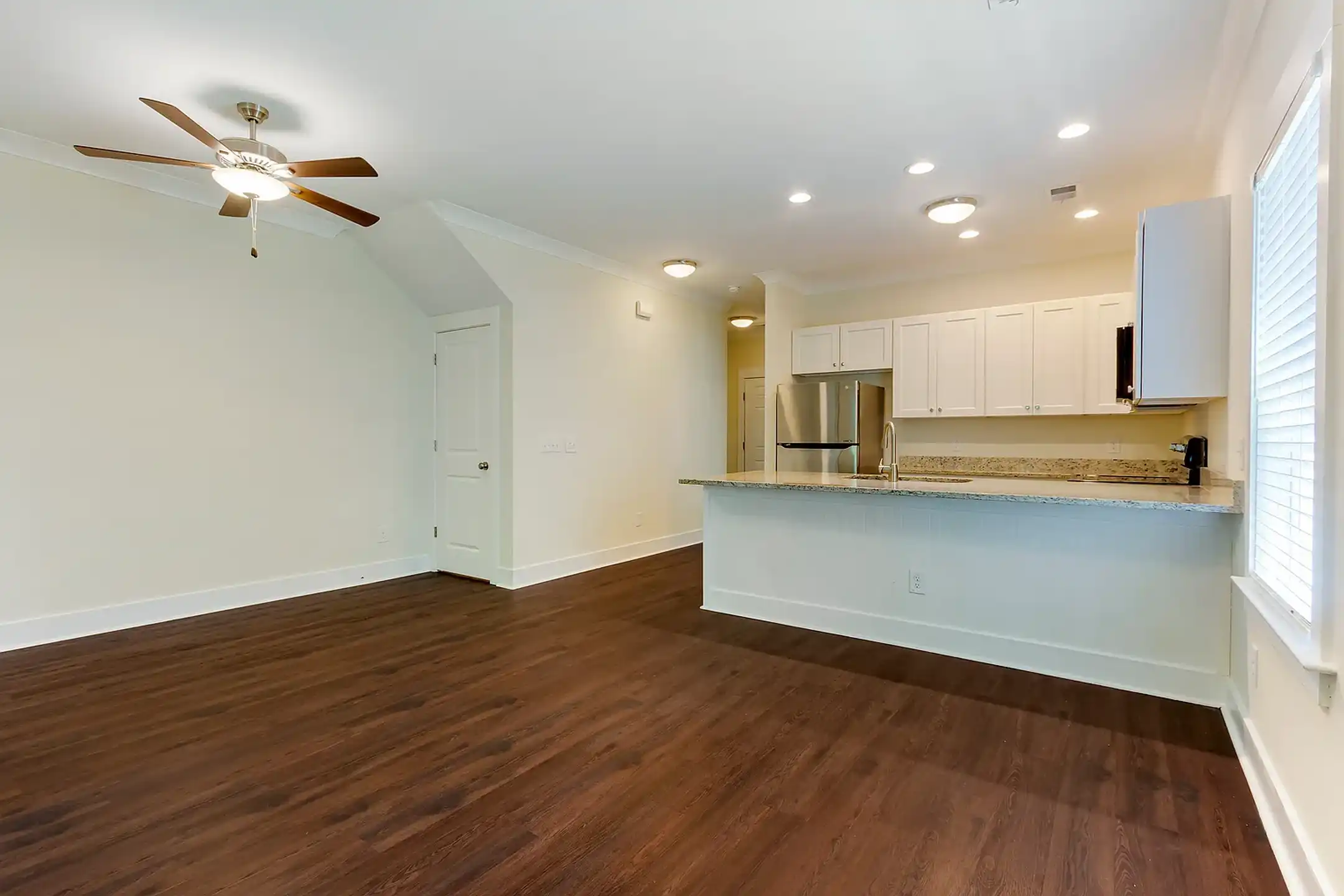 Waverly Place - North Charleston, SC 29418 | ApartmentGuide.com