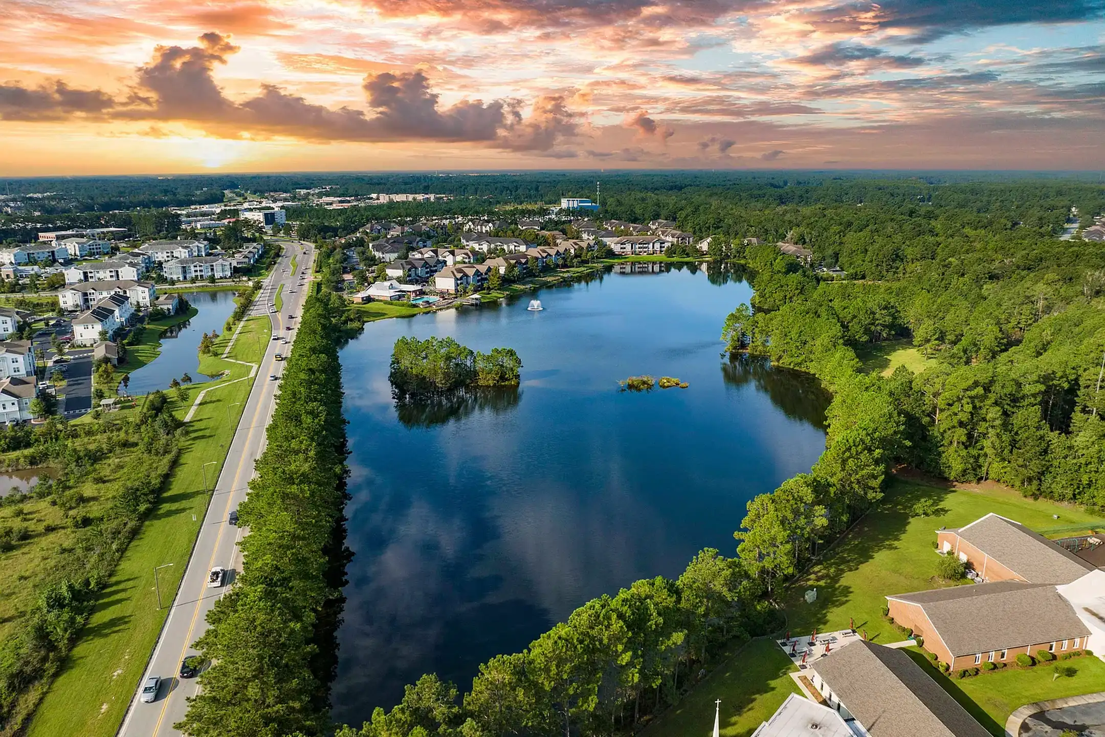 MAA Benton - Savannah, GA 31407 | ApartmentGuide.com