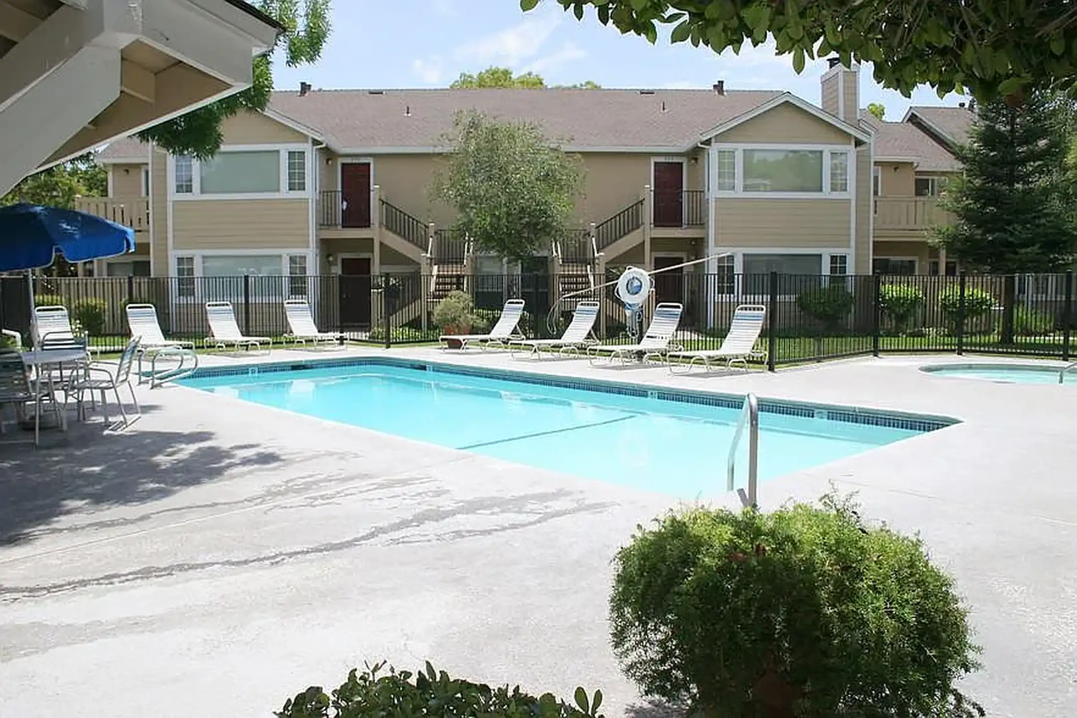 Monterey Village - Modesto, CA 95356 | ApartmentGuide.com