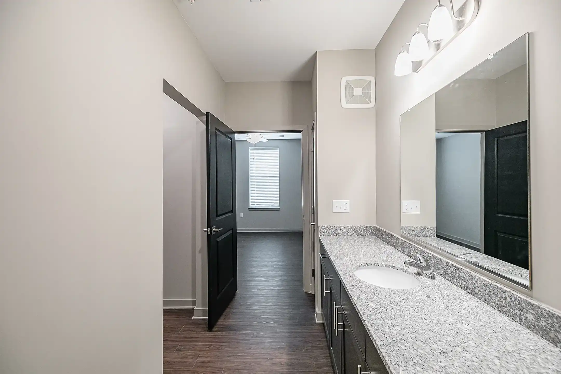 Madison Midtown - Memphis, TN 38104 | ApartmentGuide.com
