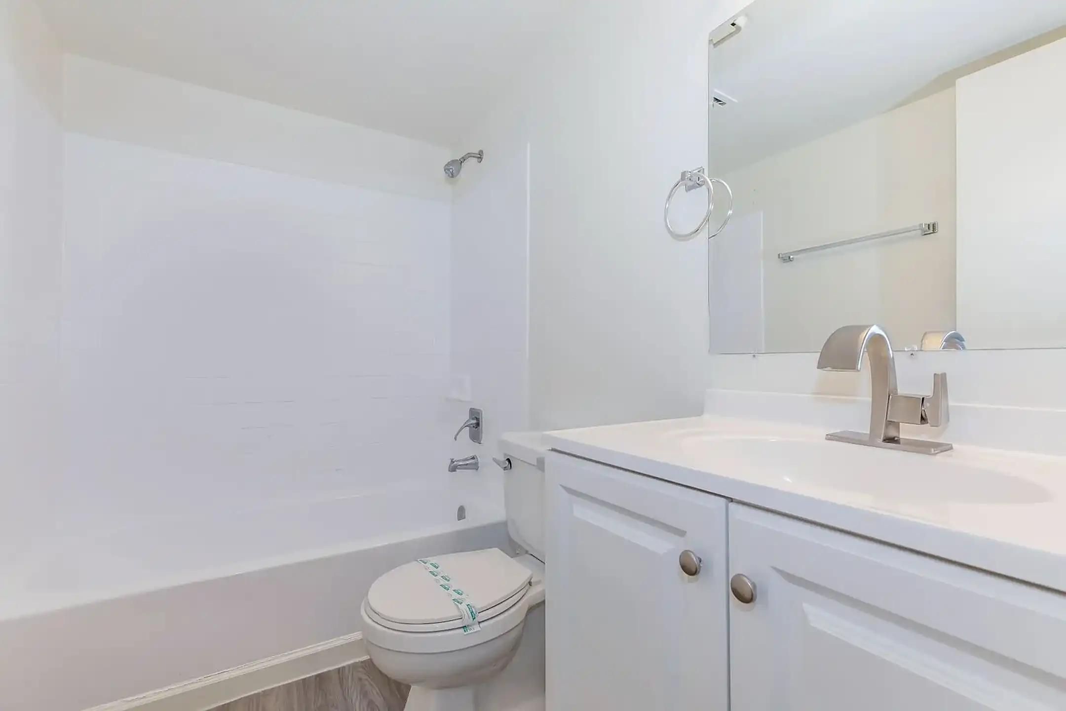 Juniper Canyon - Tucson, AZ 85705 | ApartmentGuide.com