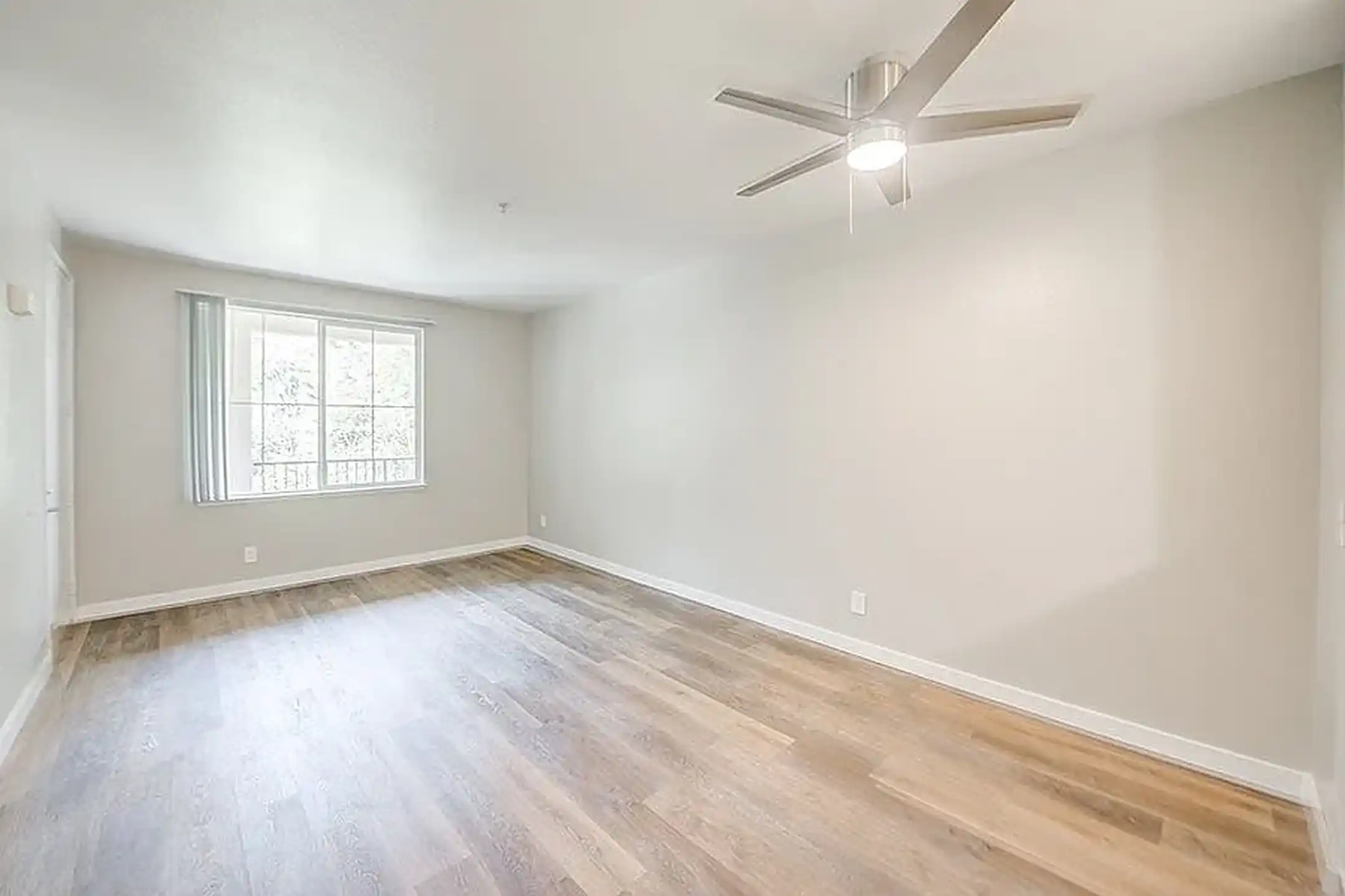 Hidden Valley - Simi Valley, CA 93063 | ApartmentGuide.com