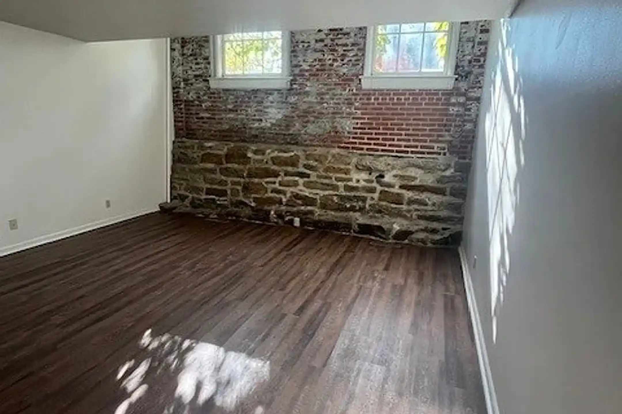 Modern Tool Square - Erie, PA 16507 | ApartmentGuide.com