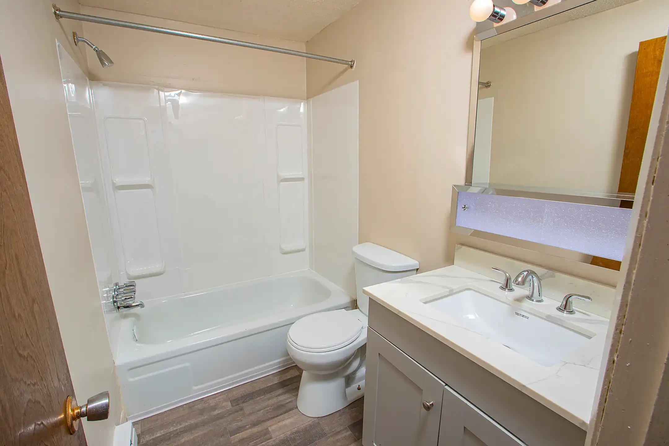 Alcoma on the Green - Pittsburgh, PA 15235 | ApartmentGuide.com