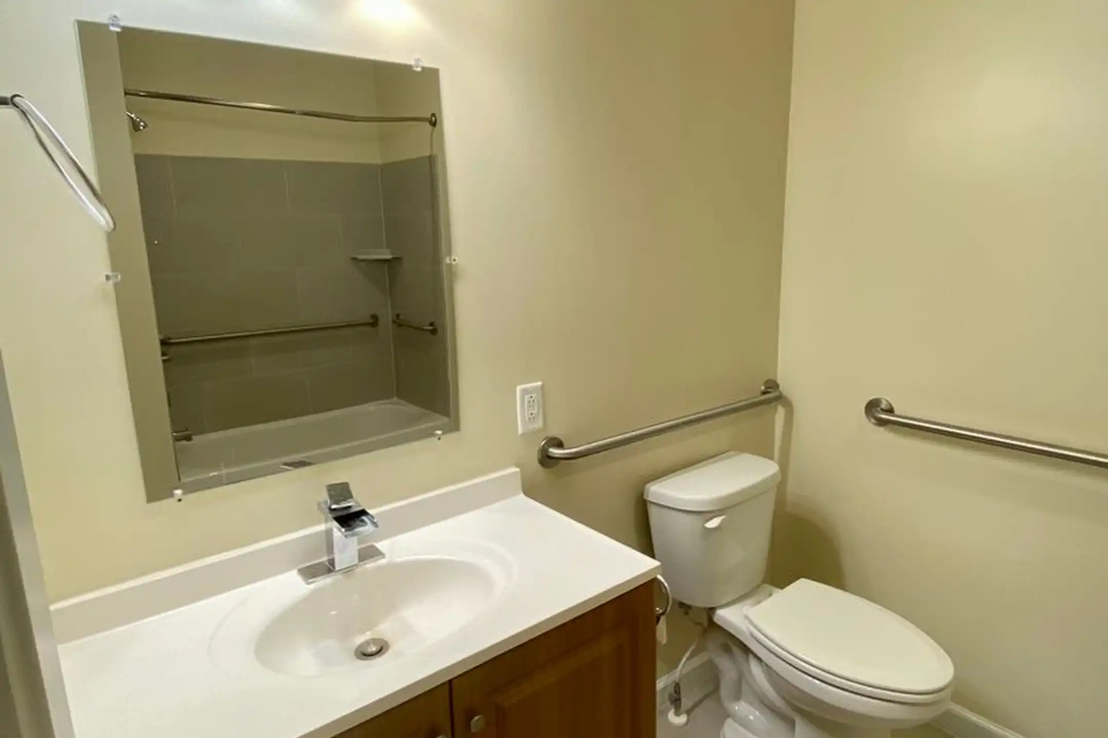 407 N Howard St unit 407 Unit 203 - Baltimore, MD 21201 ...