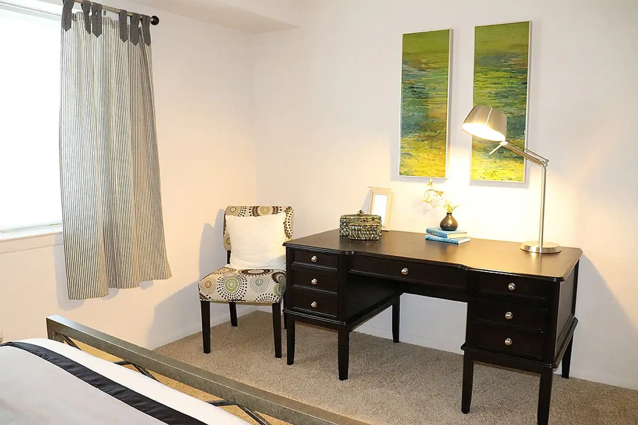 Wynnewood Park Apartments - Wyomissing, PA 19610 | ApartmentGuide.com