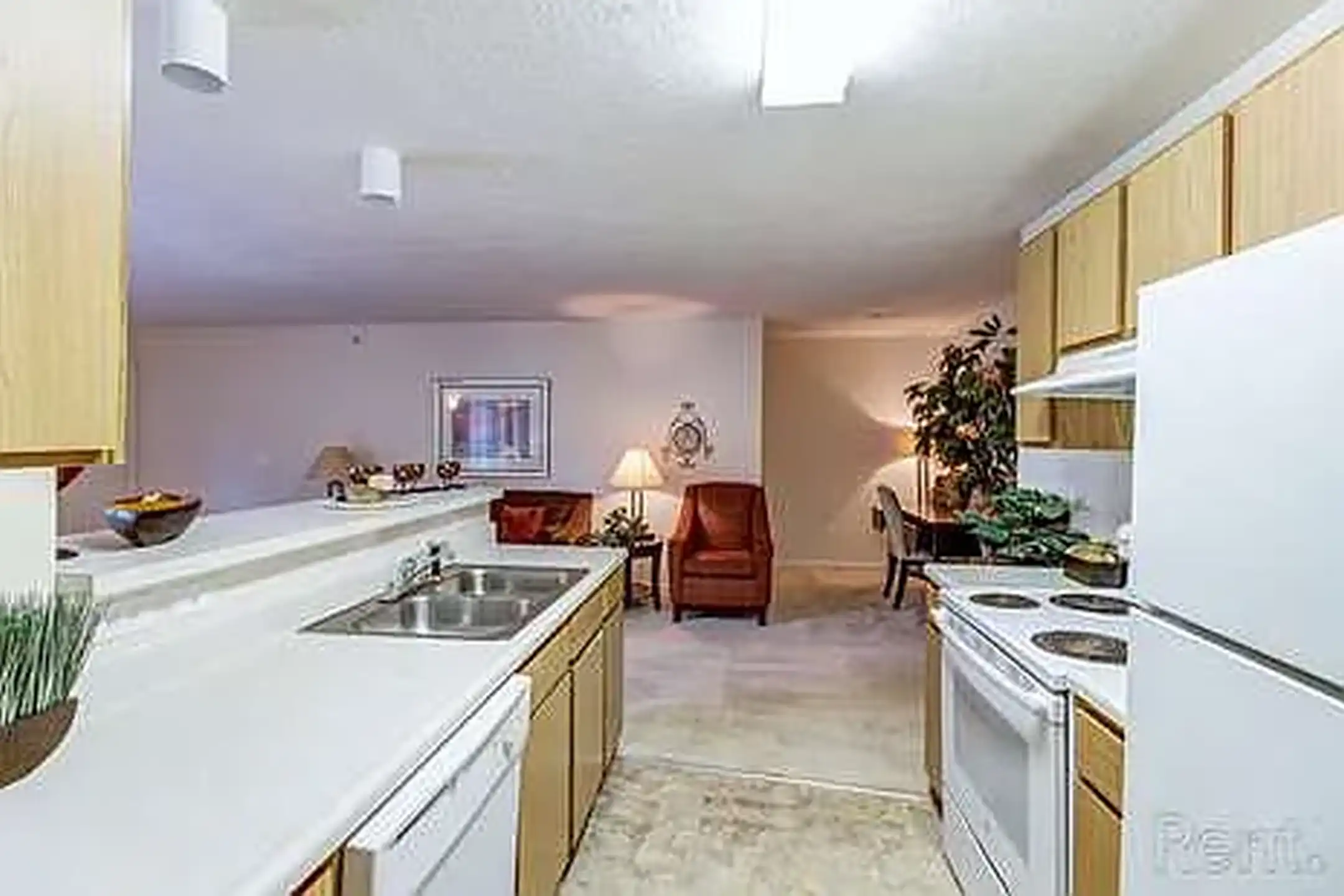 Irvington Heights - Omaha, NE 68122 | ApartmentGuide.com
