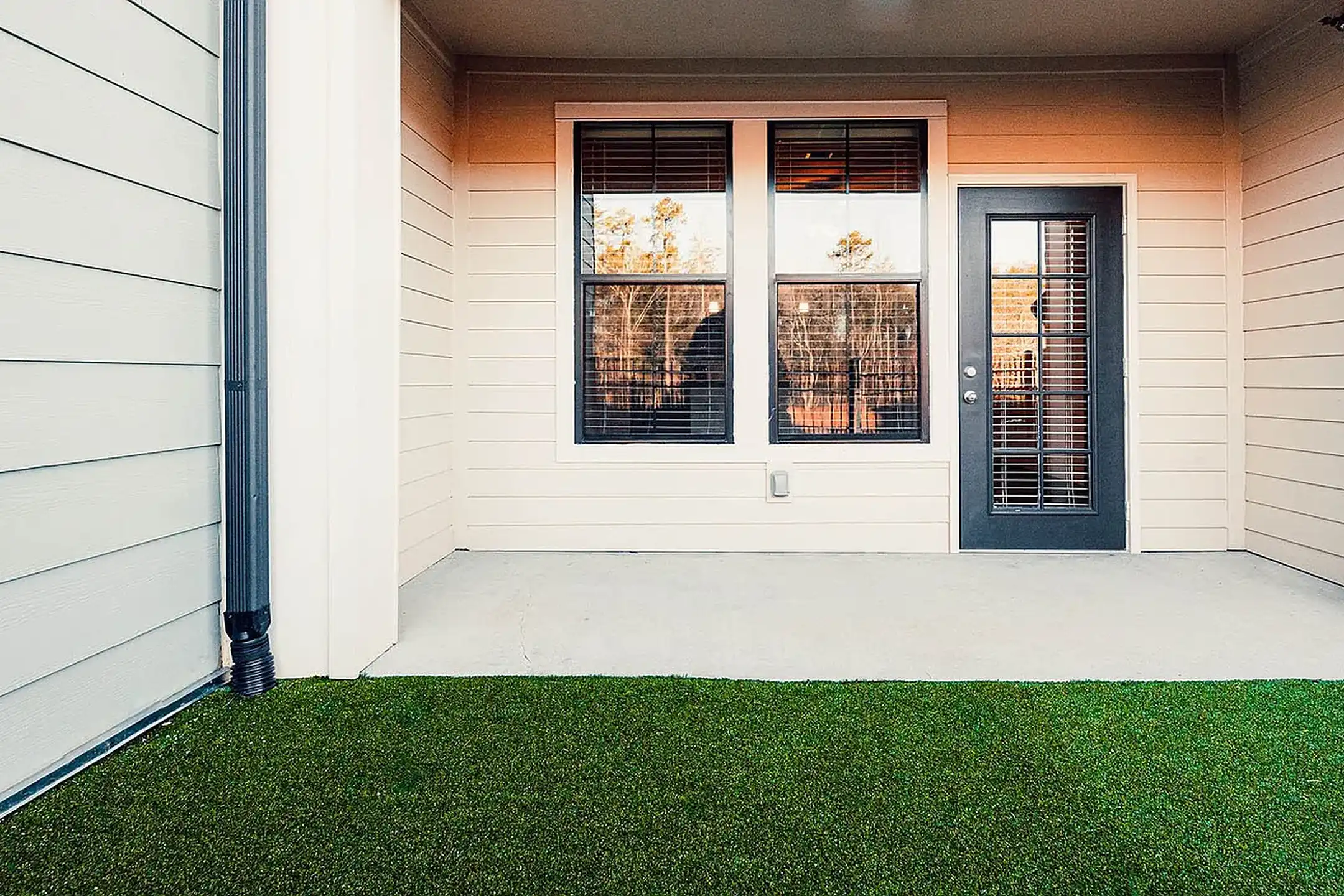 Velo Verdae Apartments - Greenville, SC 29607 | ApartmentGuide.com