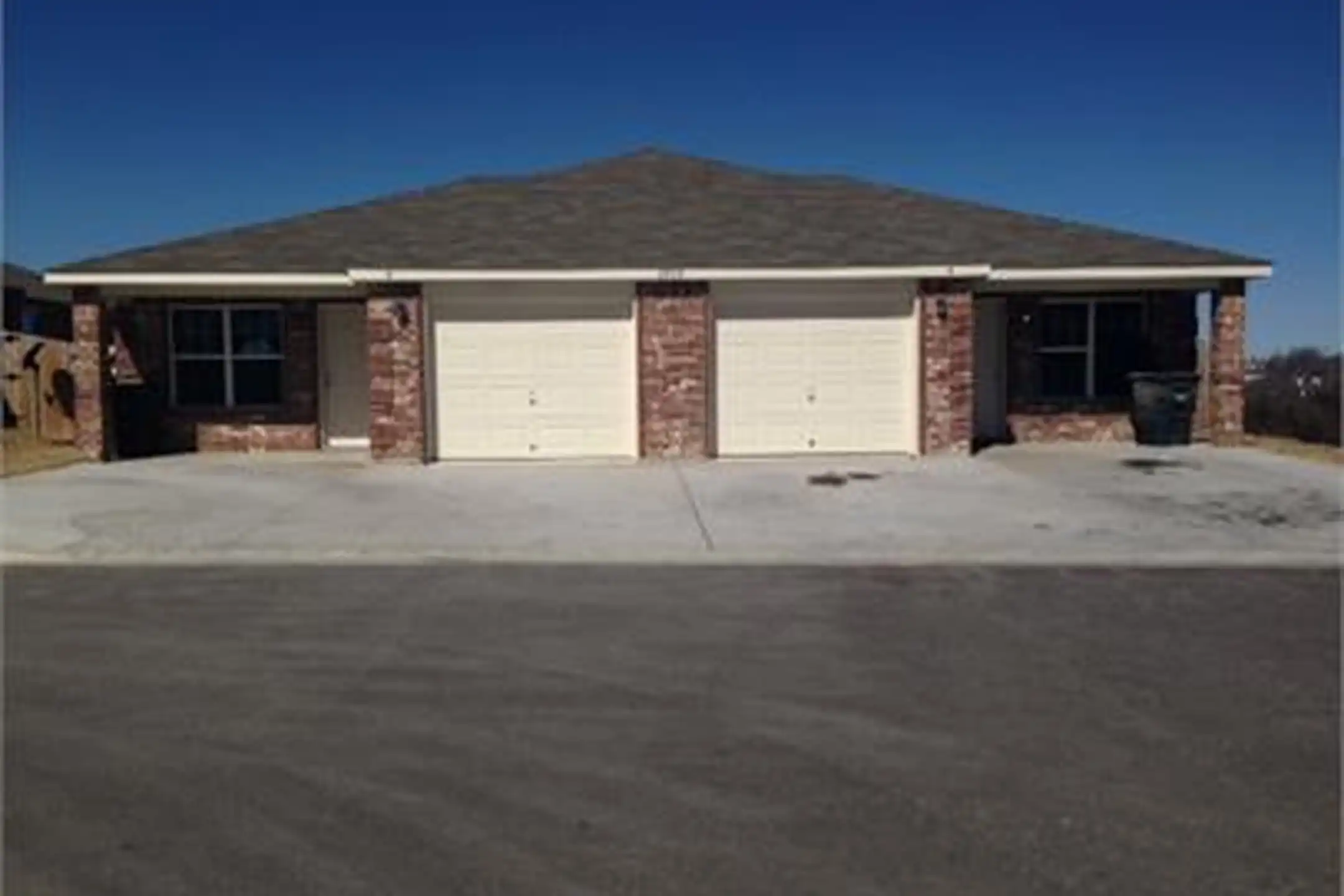 2703 Cody Poe Rd unit B - Killeen, TX 76549 | ApartmentGuide.com