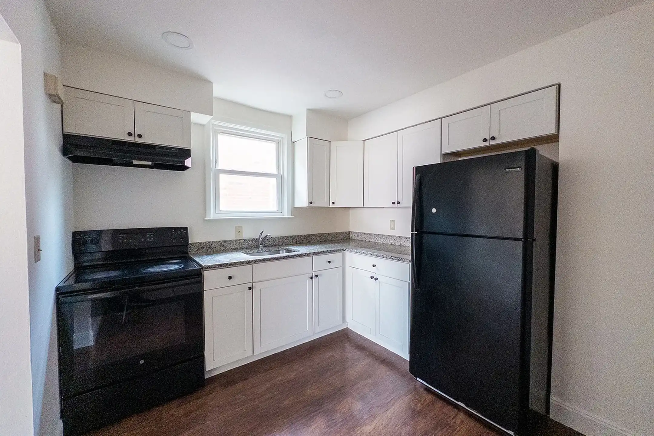 Hunter's & Cooke - Bridgeport, PA 19405 | ApartmentGuide.com