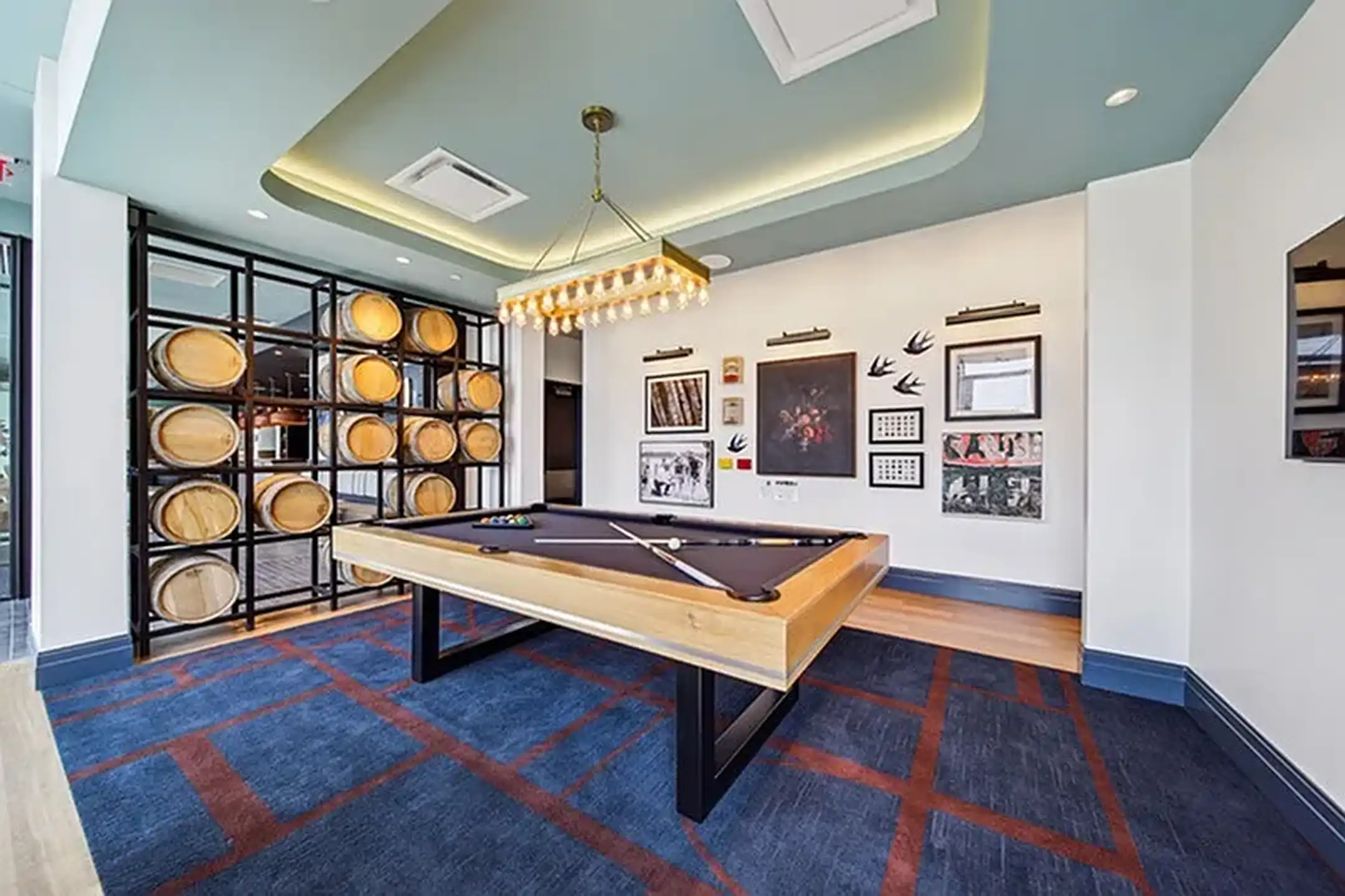 333 Water - Milwaukee, WI 53202 | ApartmentGuide.com