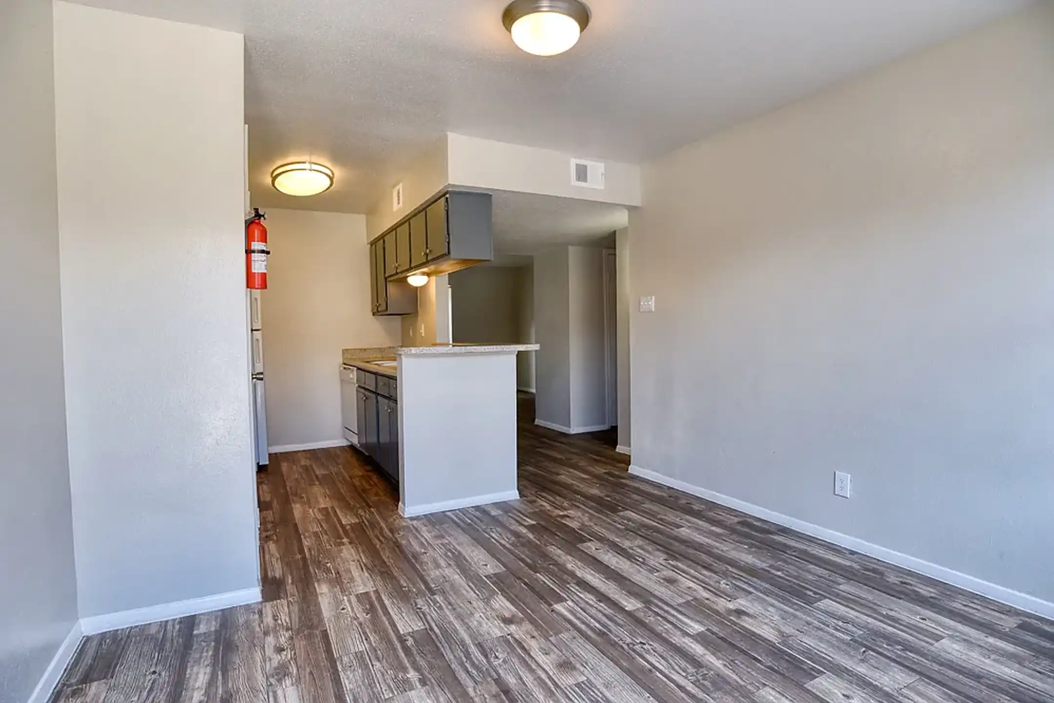 The Heights at Post Oak - Houston, TX 77035 | ApartmentGuide.com