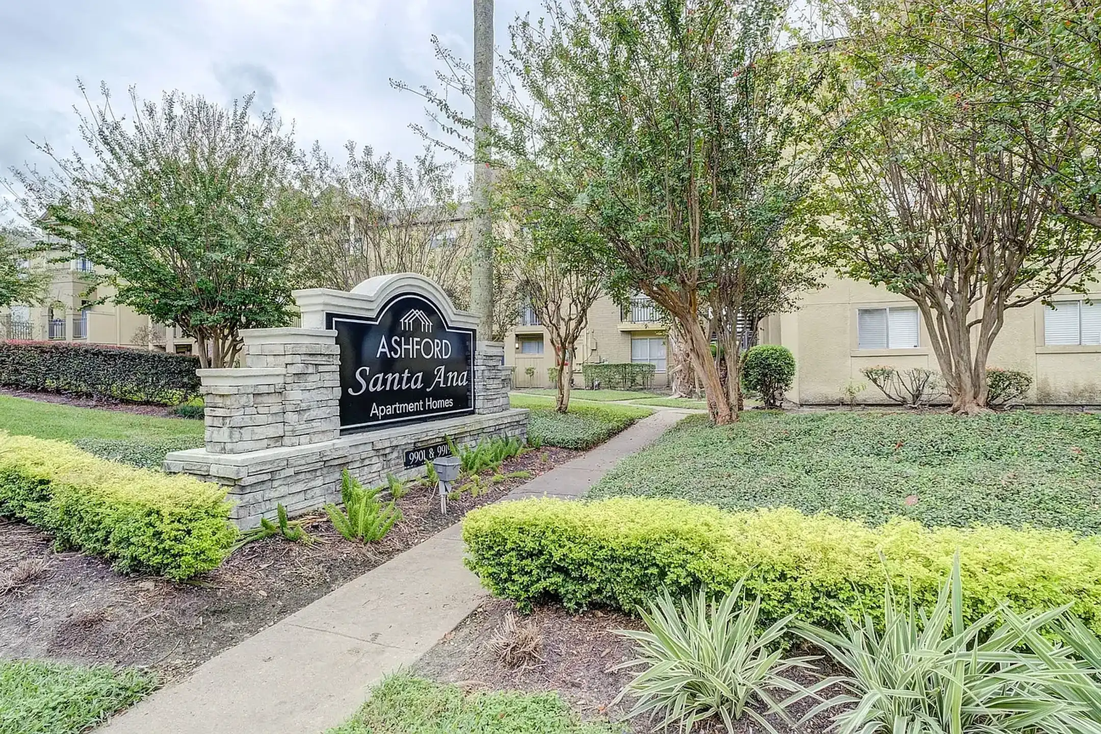 Ashford Santa Ana - Houston, TX 77042 | ApartmentGuide.com