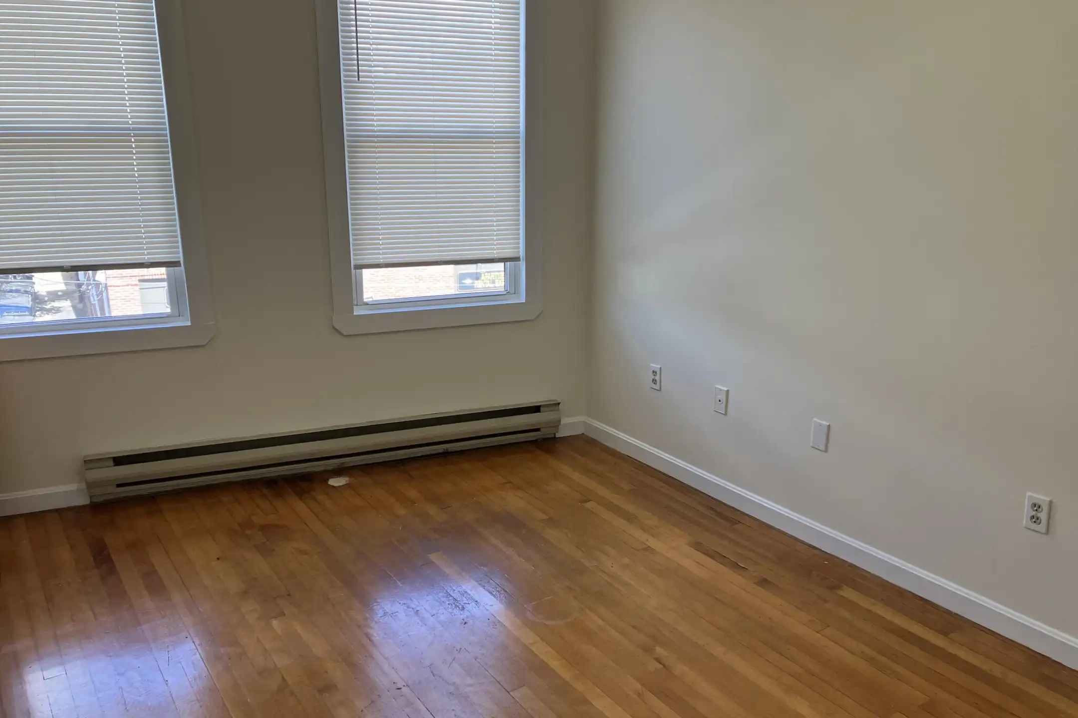 35 Davis Square unit 9 - Somerville, MA 02144 | ApartmentGuide.com
