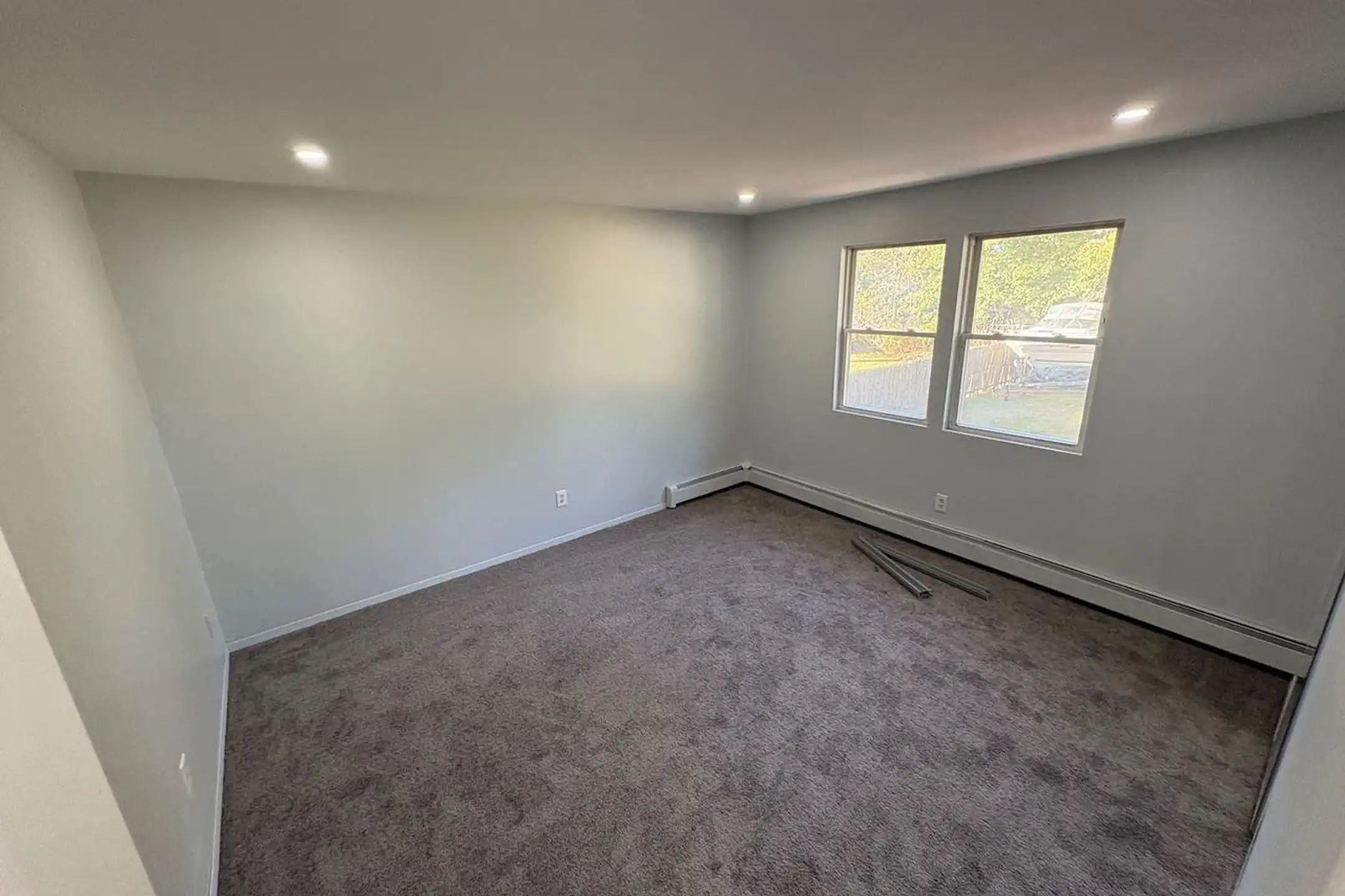 50 Eisenhower Ave - Brentwood, NY 11717 | ApartmentGuide.com