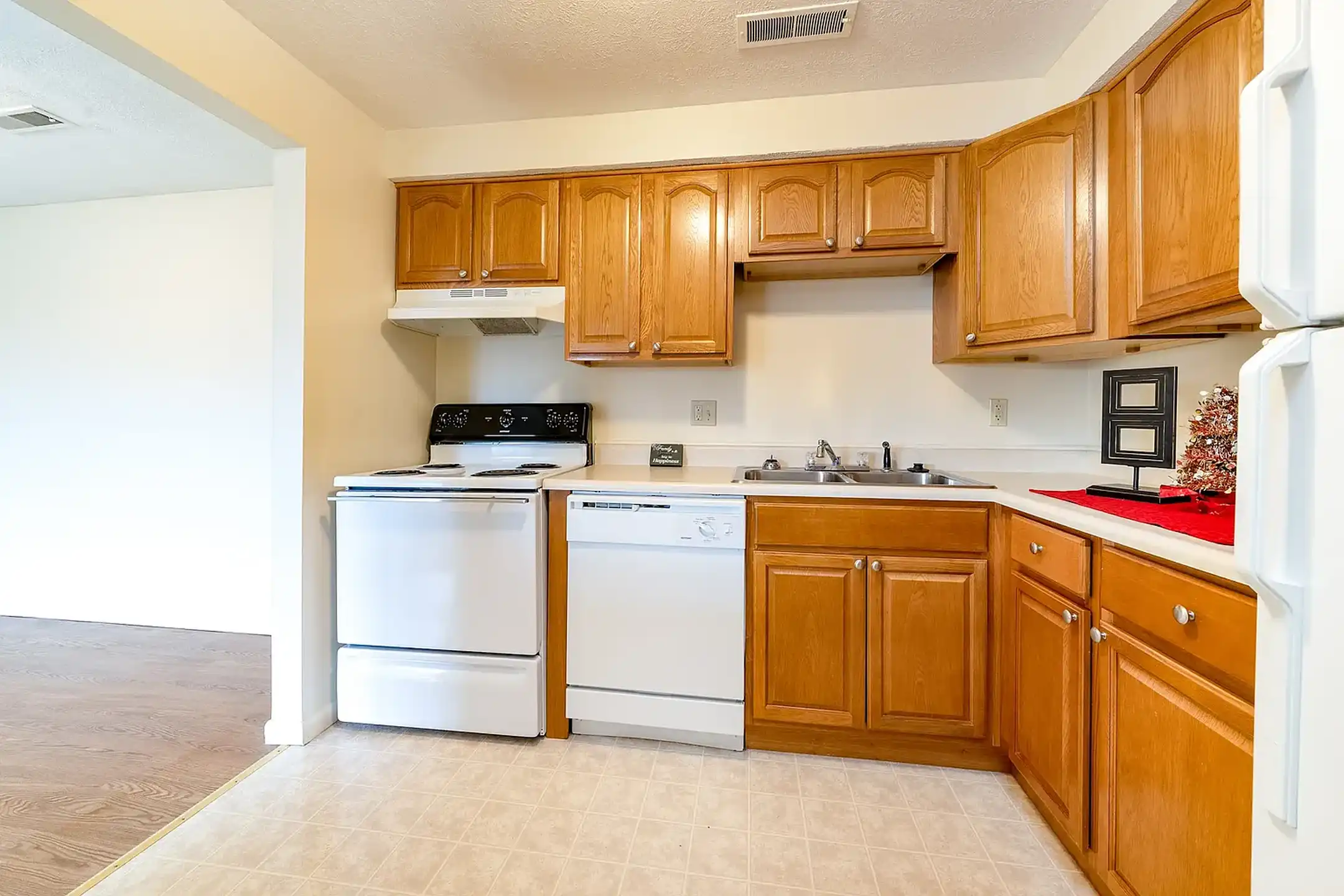 Chili Commons - North Chili, NY 14514 | ApartmentGuide.com
