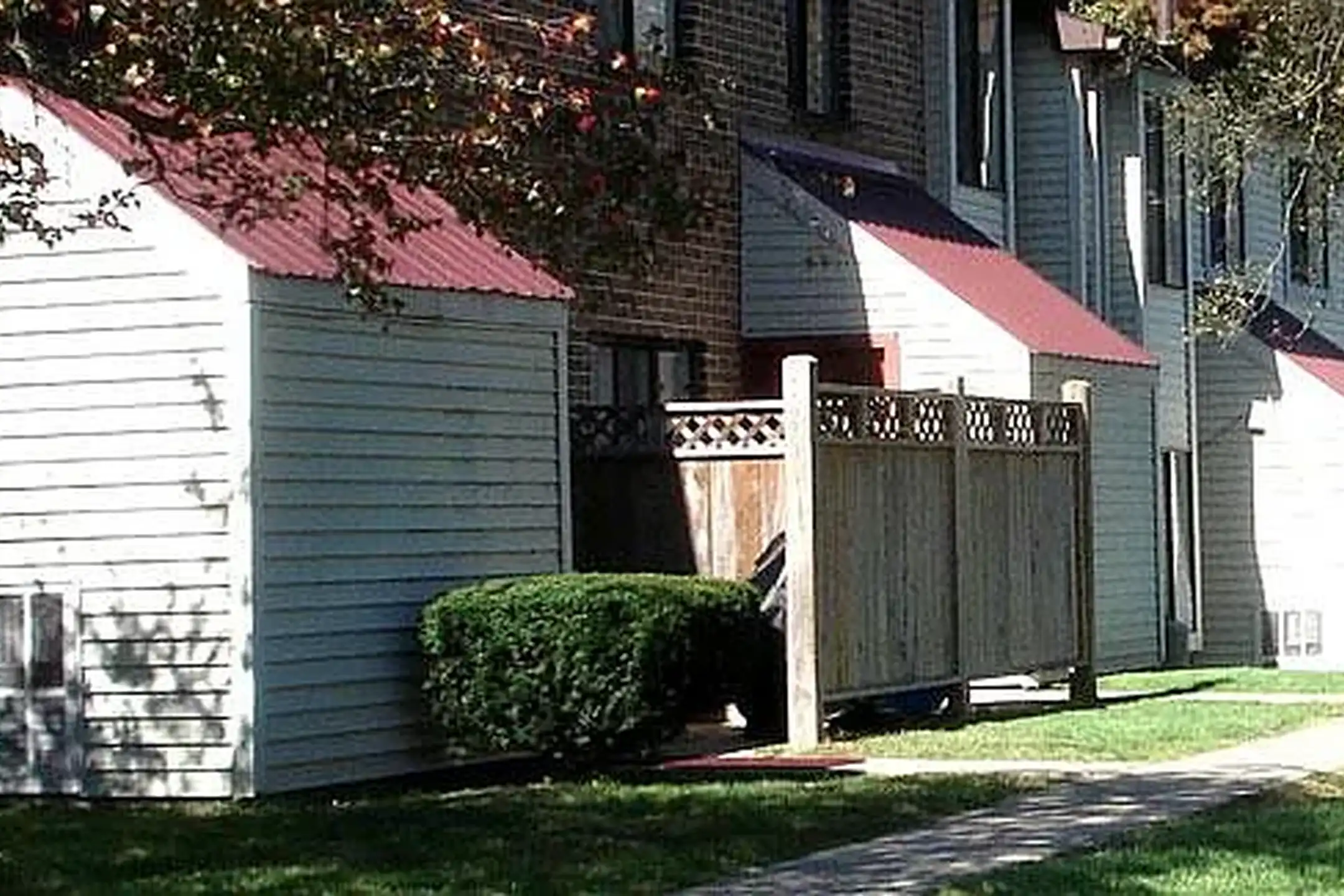 Pennswood Apartments and Townhomes - Harrisburg, PA 17109 ...