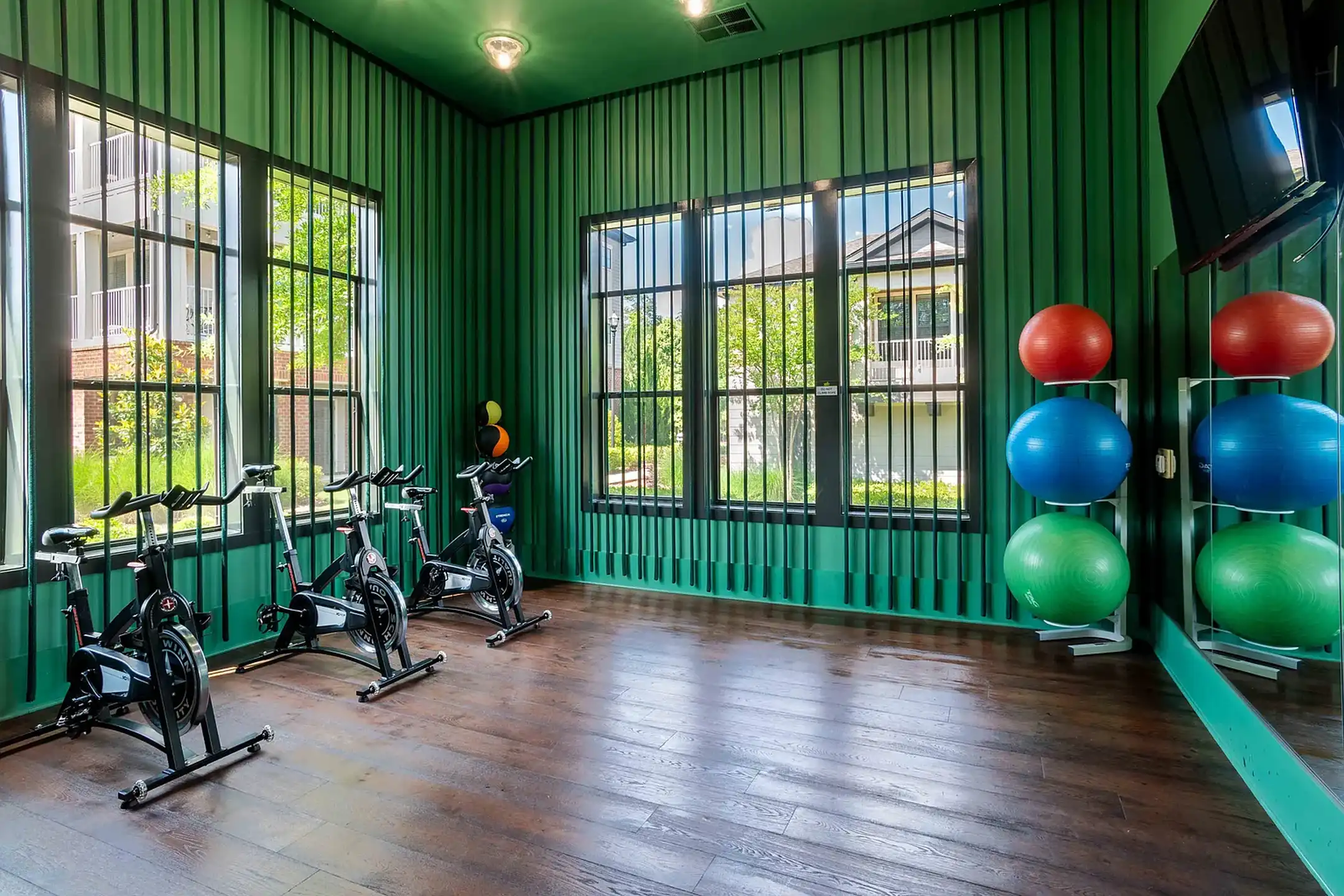 Velo Verdae Apartments - Greenville, SC 29607 | ApartmentGuide.com