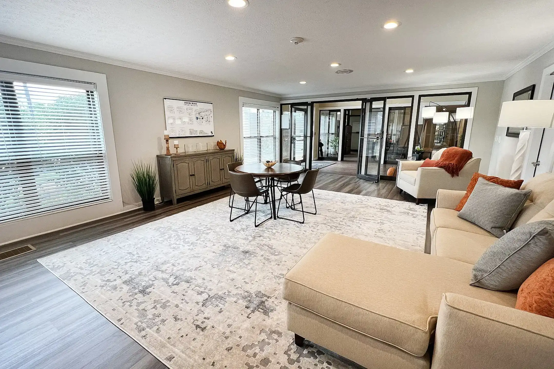 Deercross Apartments - Cincinnati, OH 45236 | ApartmentGuide.com
