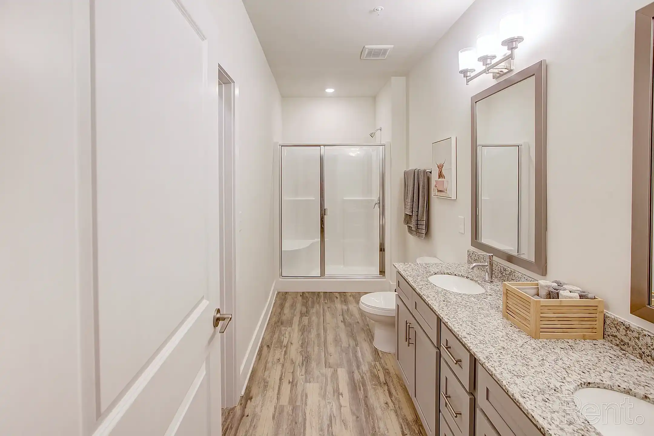Fox Crossing Apartments at Durham - Durham, NC 27703 | ApartmentGuide.com