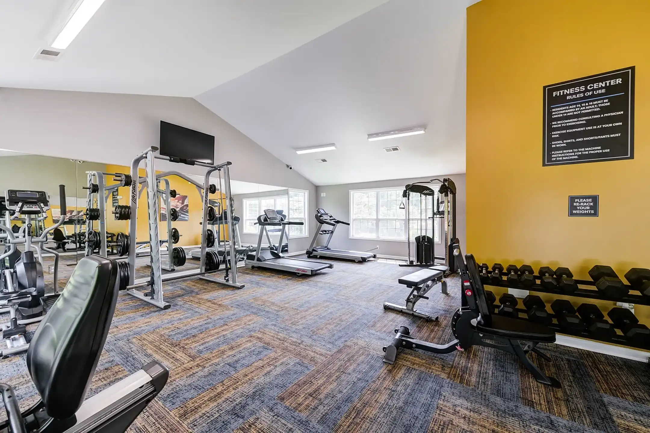 Chason Ridge Apartment Homes - Fayetteville, NC 28314 | ApartmentGuide.com