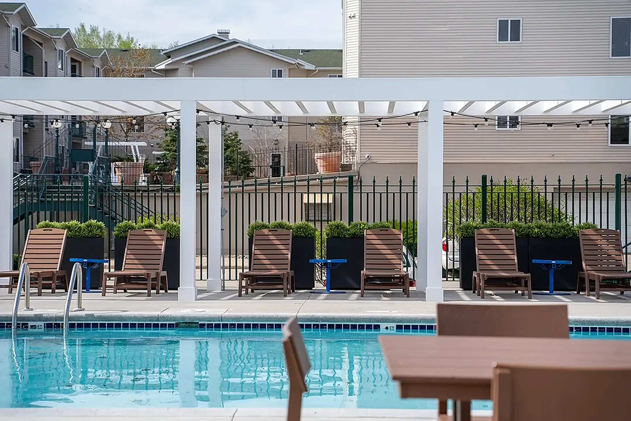 Sunset Trail Apartment Homes - Rochester, MN 55901 | ApartmentGuide.com